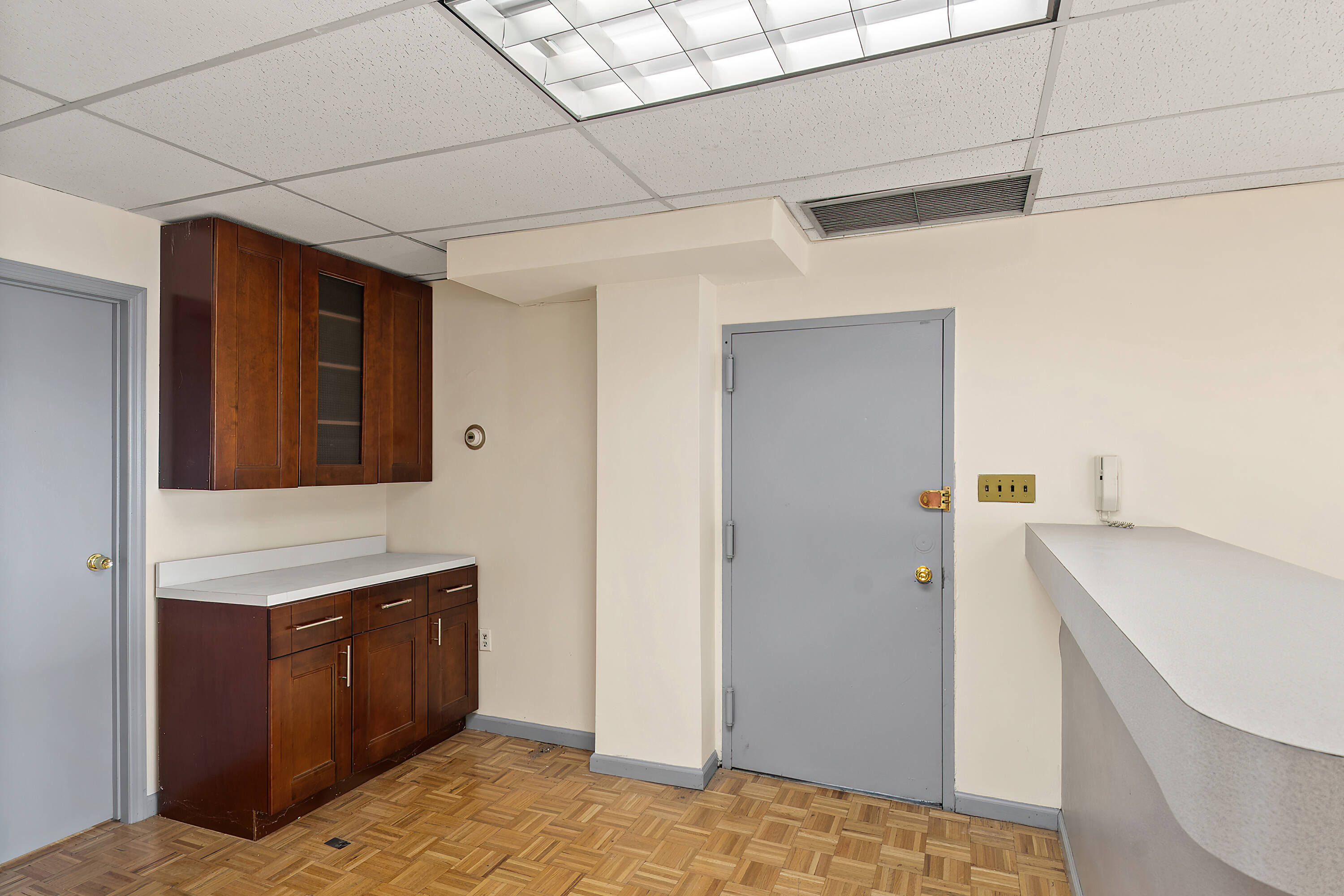 3800 E Tremont Ave, The Bronx, NY 10465 | Crexi.com