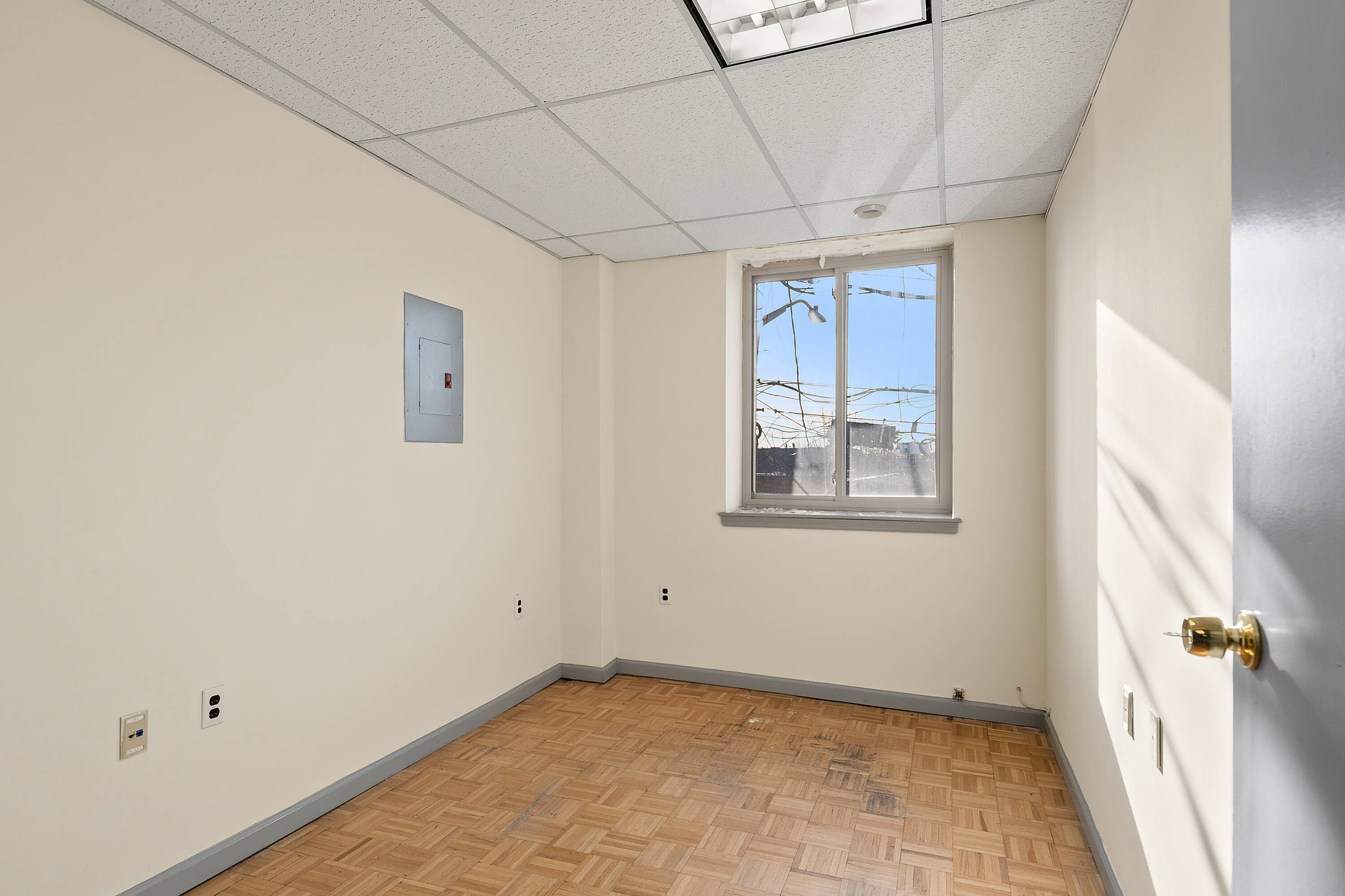 3800 E Tremont Ave, The Bronx, NY 10465 | Crexi.com