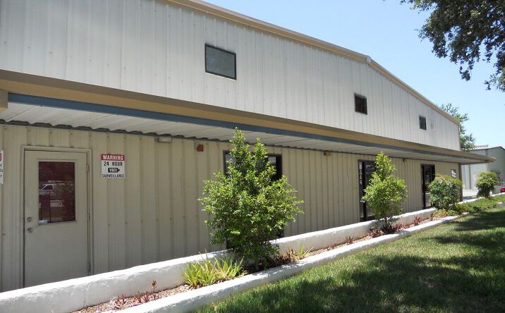 6146 Clark Center Ave, Sarasota, FL 34238 | Crexi.com