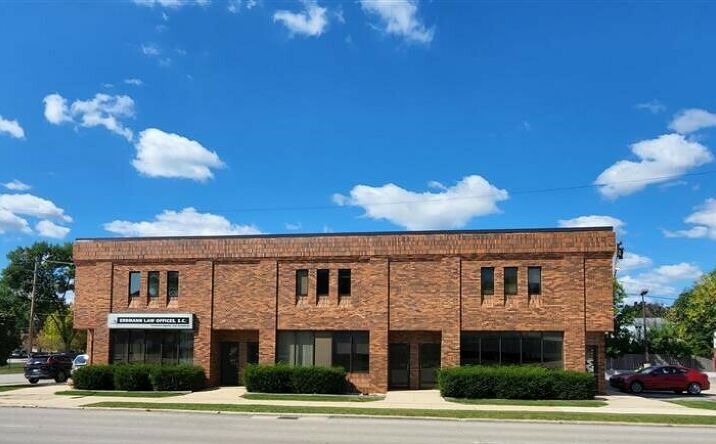 1025 S 108th St, West Allis, WI 53214 | Crexi.com