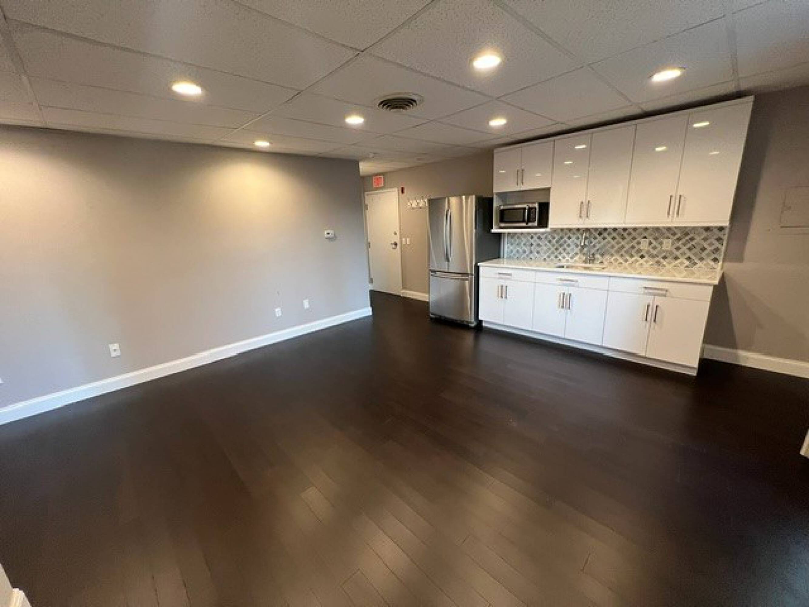 304 Federal Rd, Brookfield, CT 06804 | Crexi.com