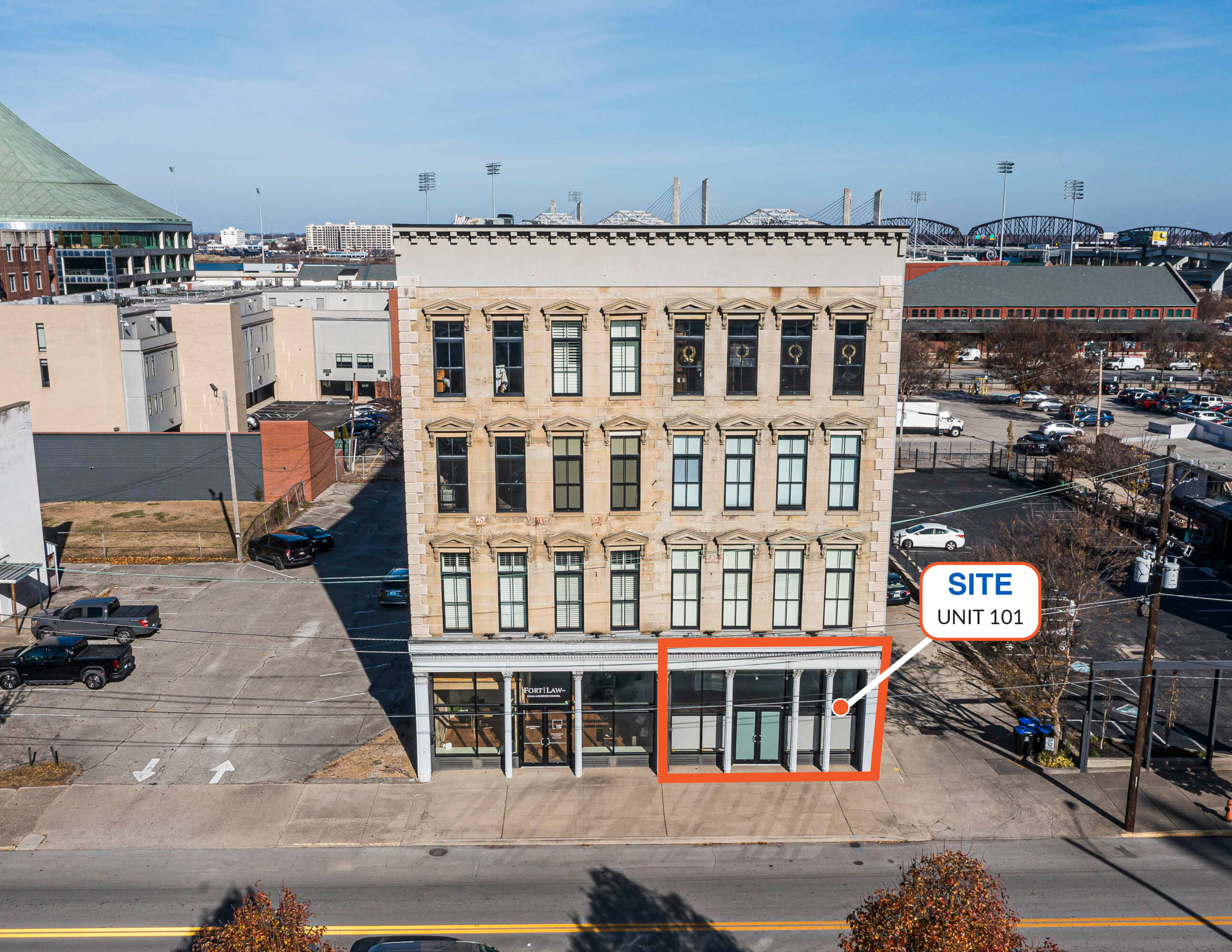 415 E Market St, Louisville, KY 40202 | Crexi.com
