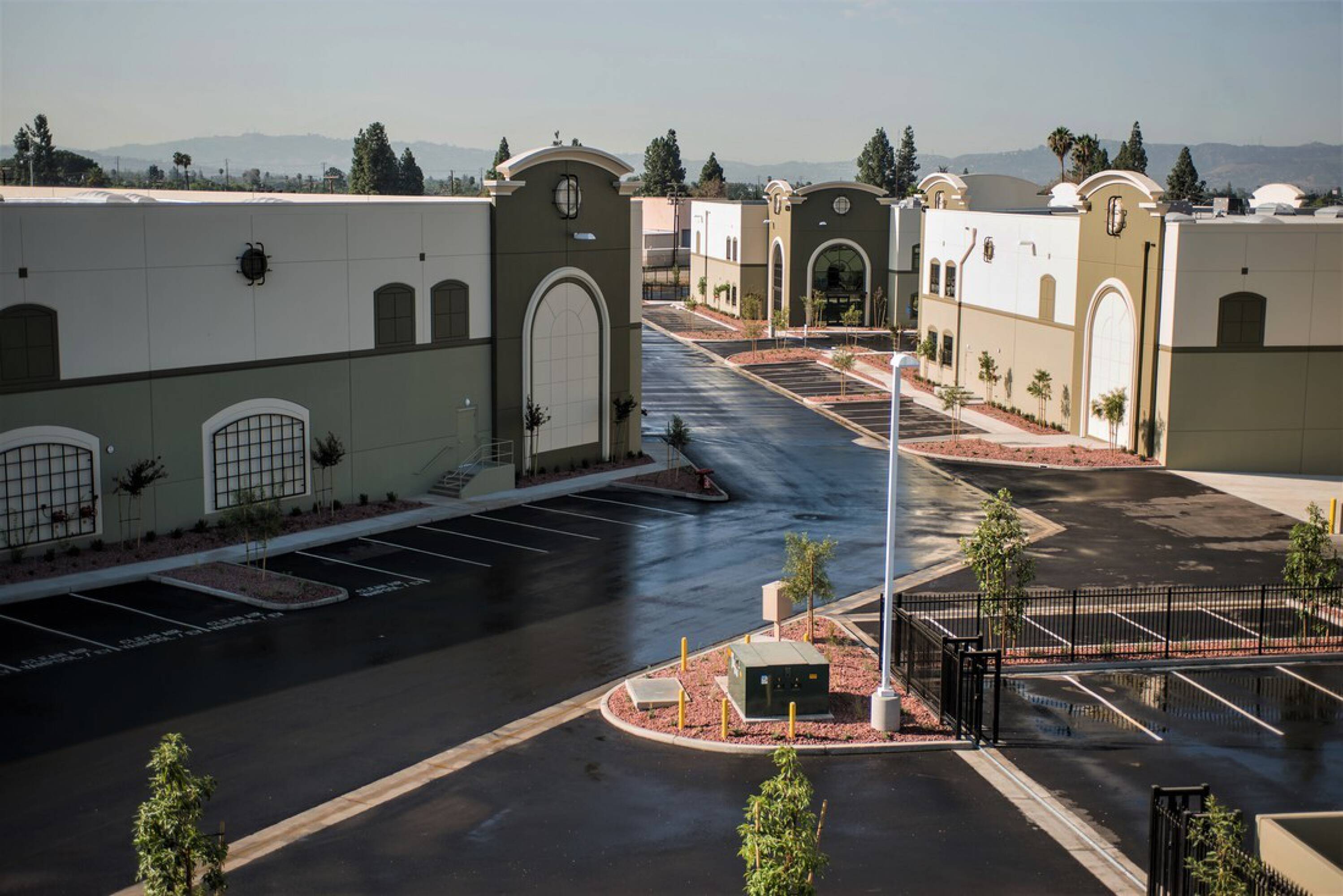 14868 LOS ANGELES ST Irwindale CA 91706-2655 APN: 8437-019-018 | Crexi.com