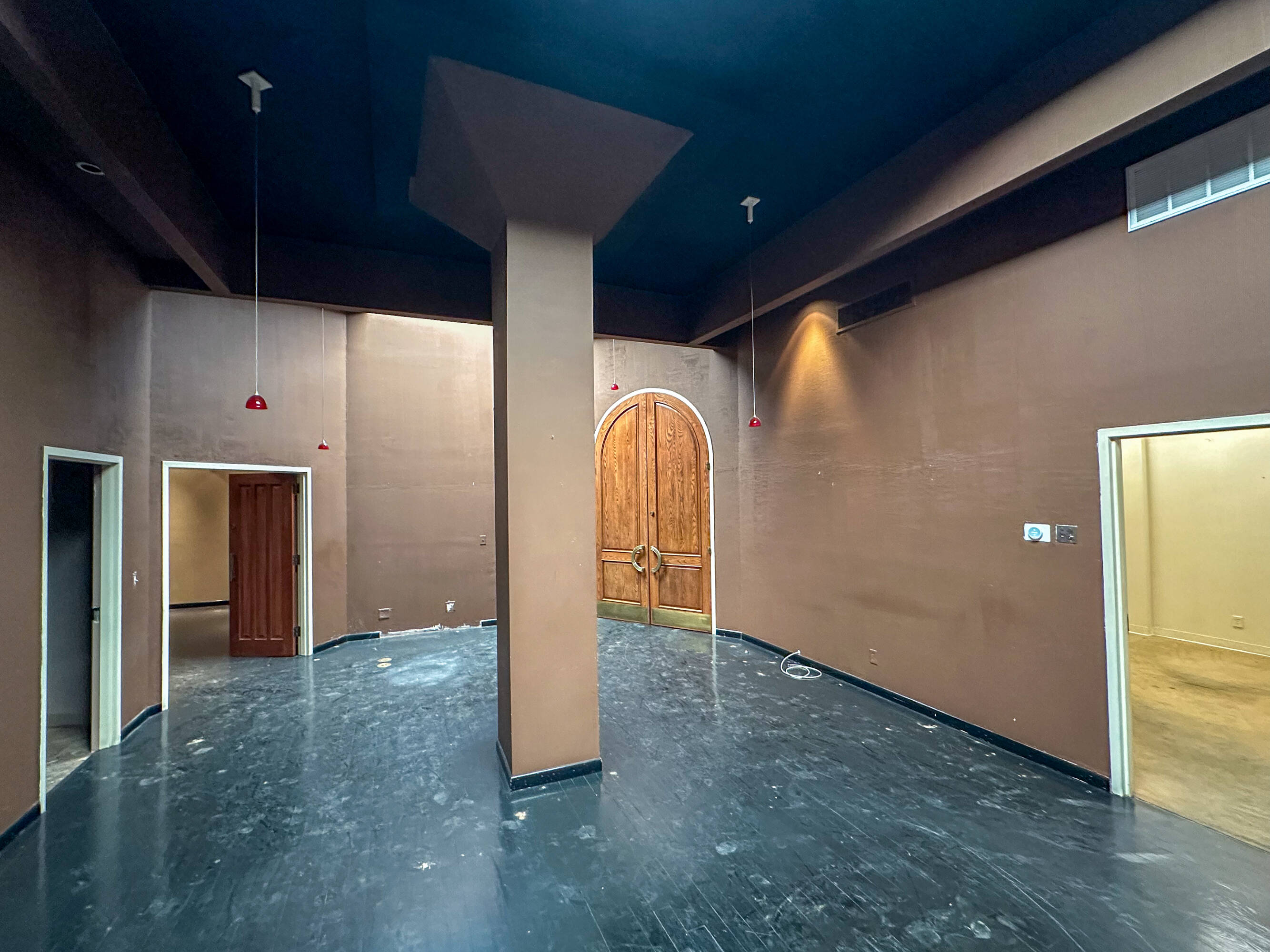 211 S Kansas St, El Paso, TX 79901 | Crexi.com