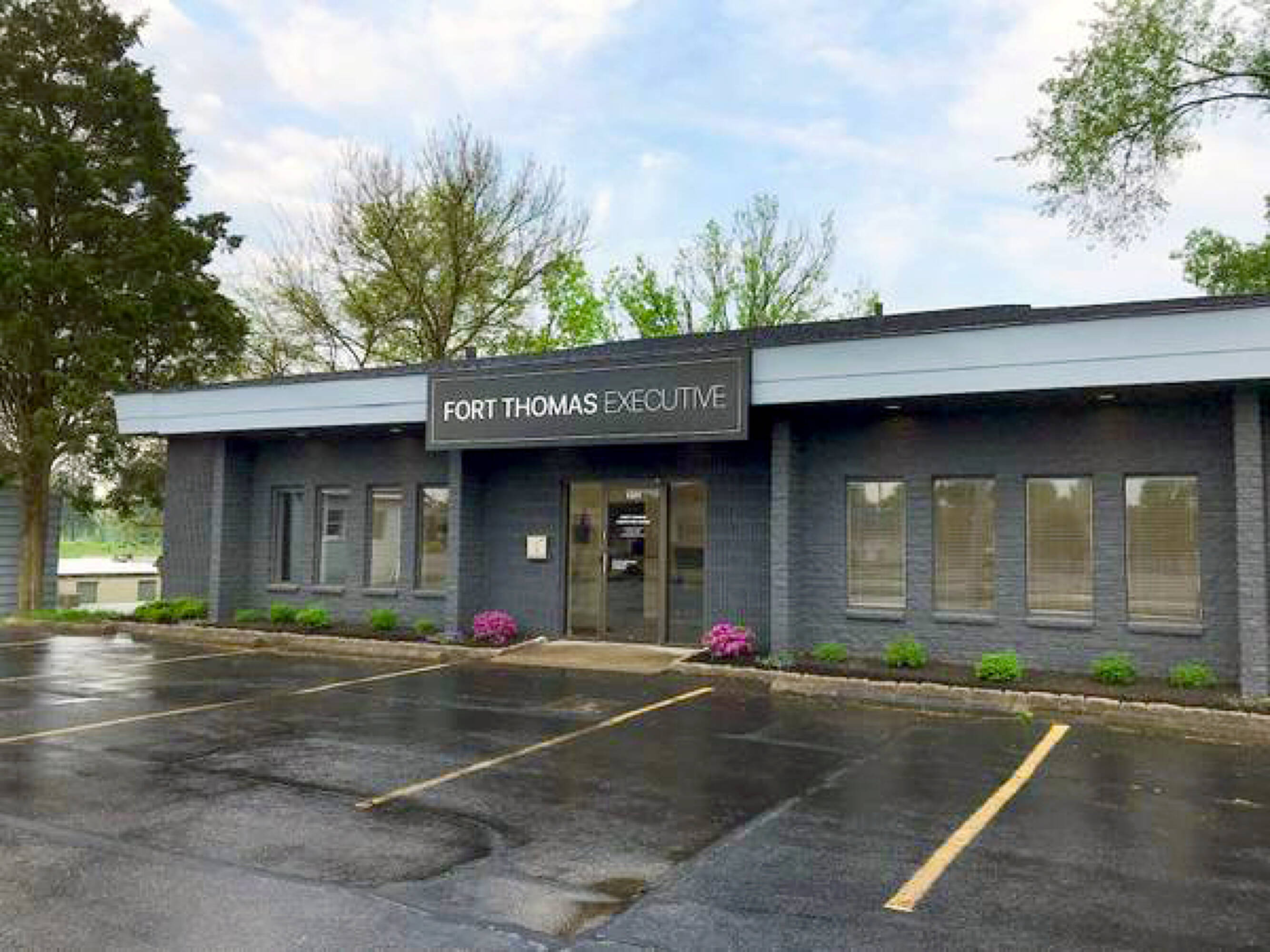 1501 Alexandria Pike, Fort Thomas, KY 41075 | Crexi.com