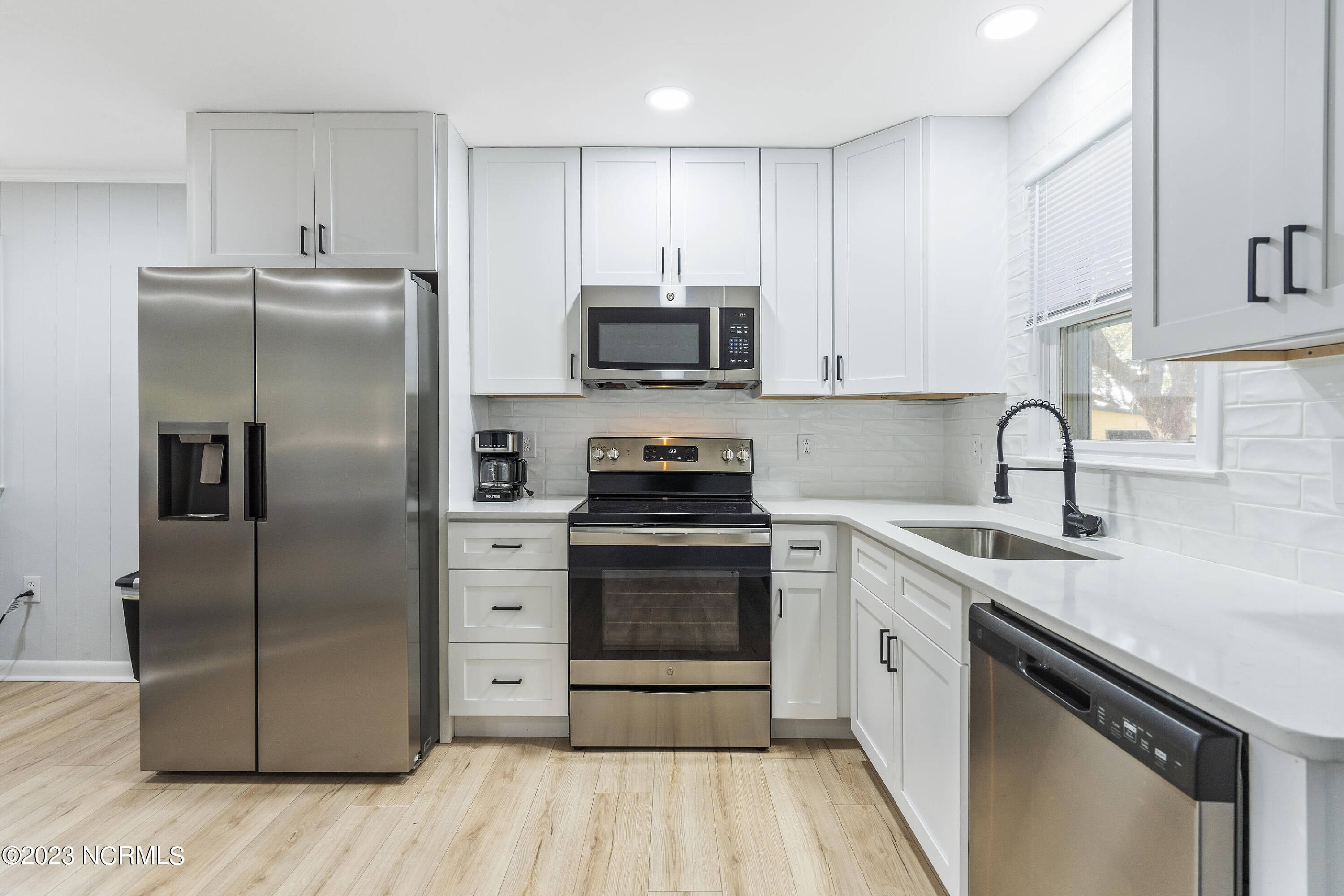 317 N Dyson Street, Holly Ridge, NC 28445 | Crexi.com