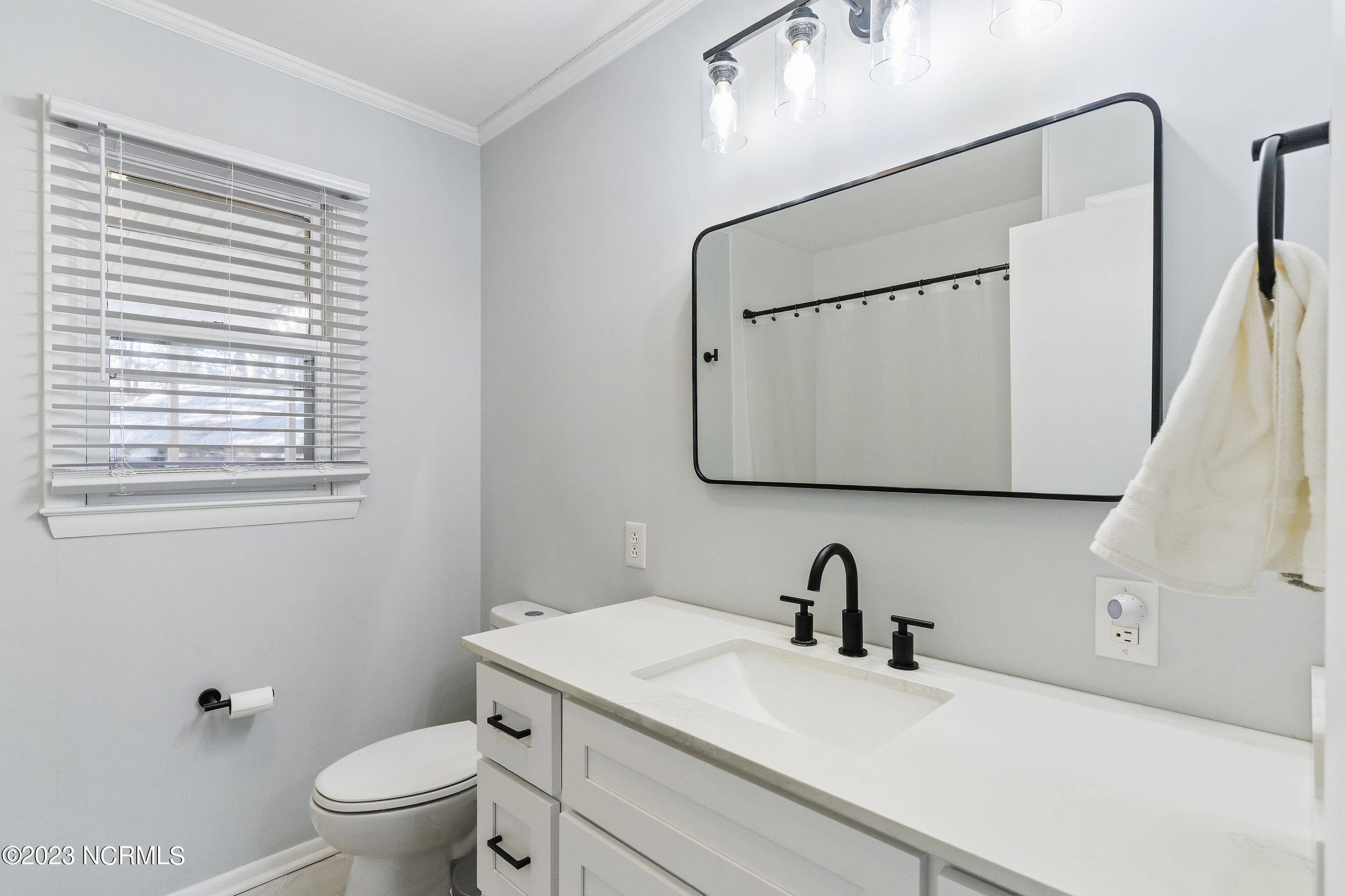 317 N Dyson Street, Holly Ridge, NC 28445 | Crexi.com