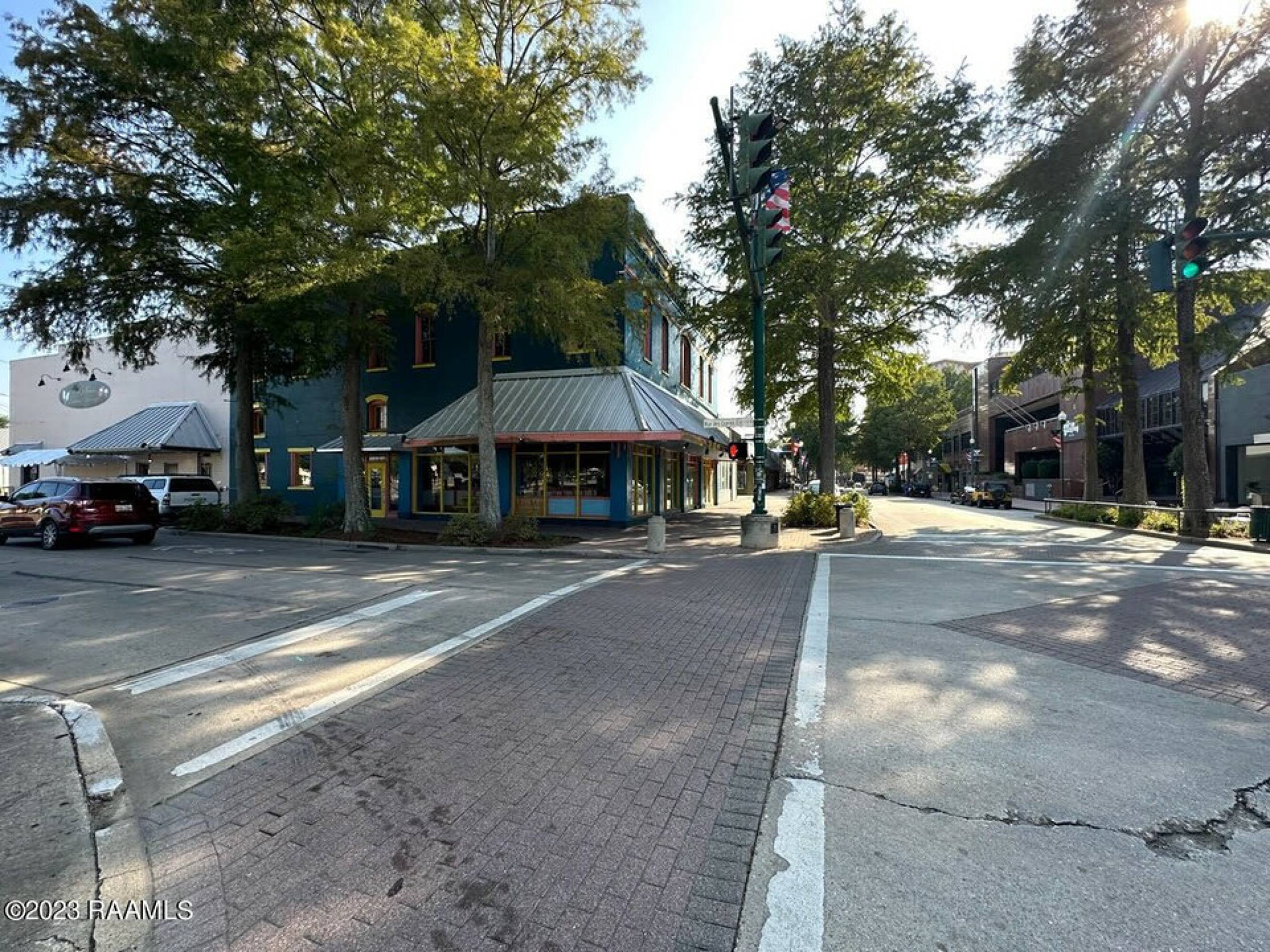 201 Jefferson St, Lafayette, LA 70501 | Crexi.com