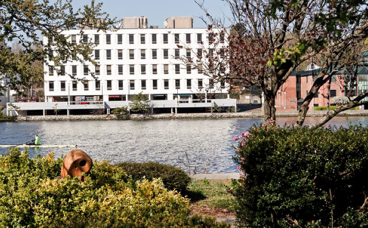 33 Riverside Ave, Westport, CT 06880 | Crexi.com