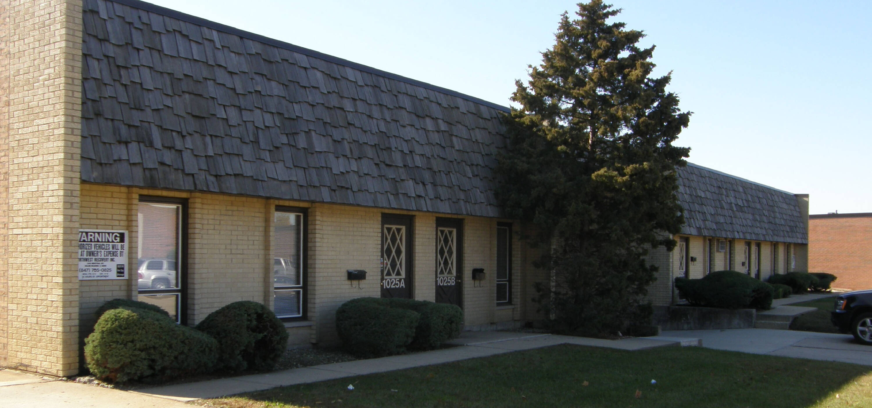 1025 Lunt Ave, Schaumburg, IL 60193 | Crexi.com