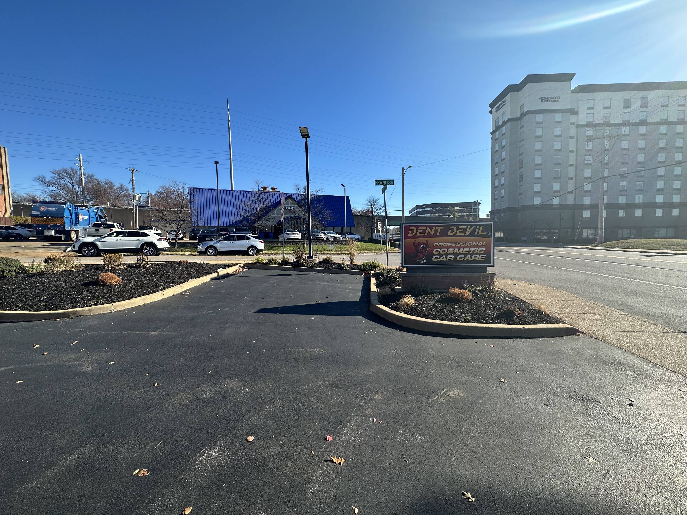 8061 Clayton Rd, Clayton, MO 63105 | Crexi.com