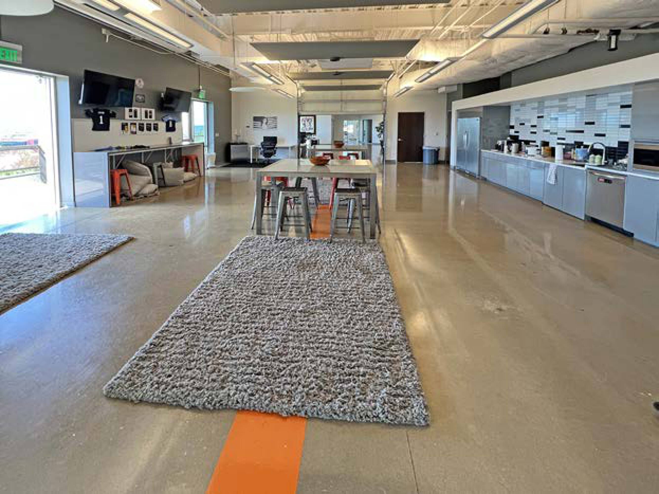 9225 Bee Cave Rd, Austin, TX 78733 | Crexi.com