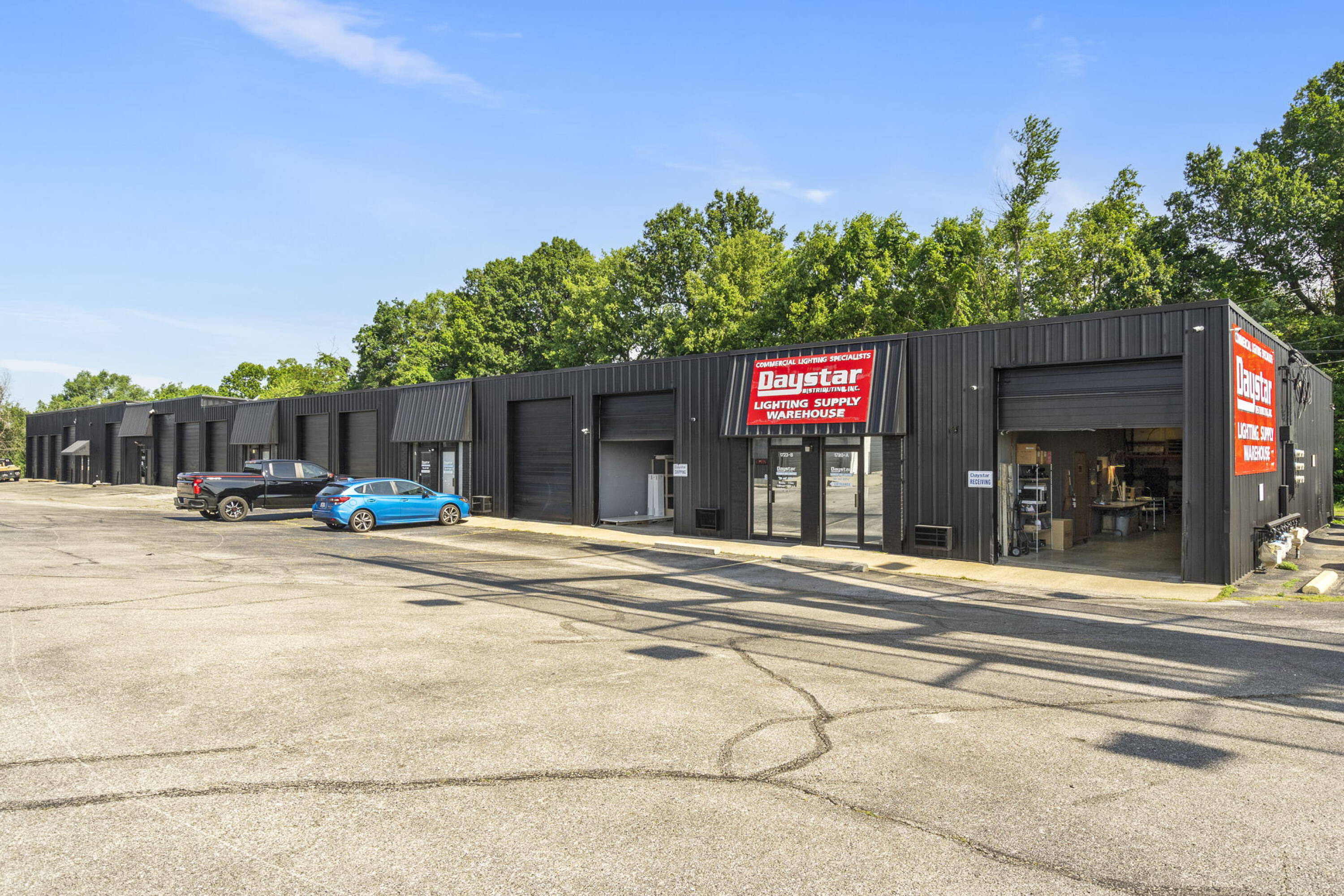 1739 S WEST BYP Springfield MO 65807-1695 APN: 1329400072 | Crexi.com