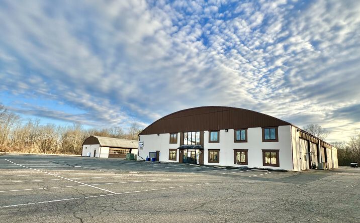 61 Ffyler Pl, Suffield, CT 06078 | Crexi.com