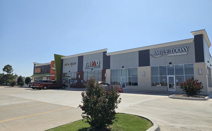 829 N Cemetery Rd, Yukon, OK 73099 | Crexi.com