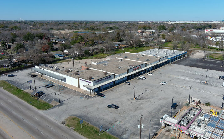 11000 North Fwy Houston Tx 77037