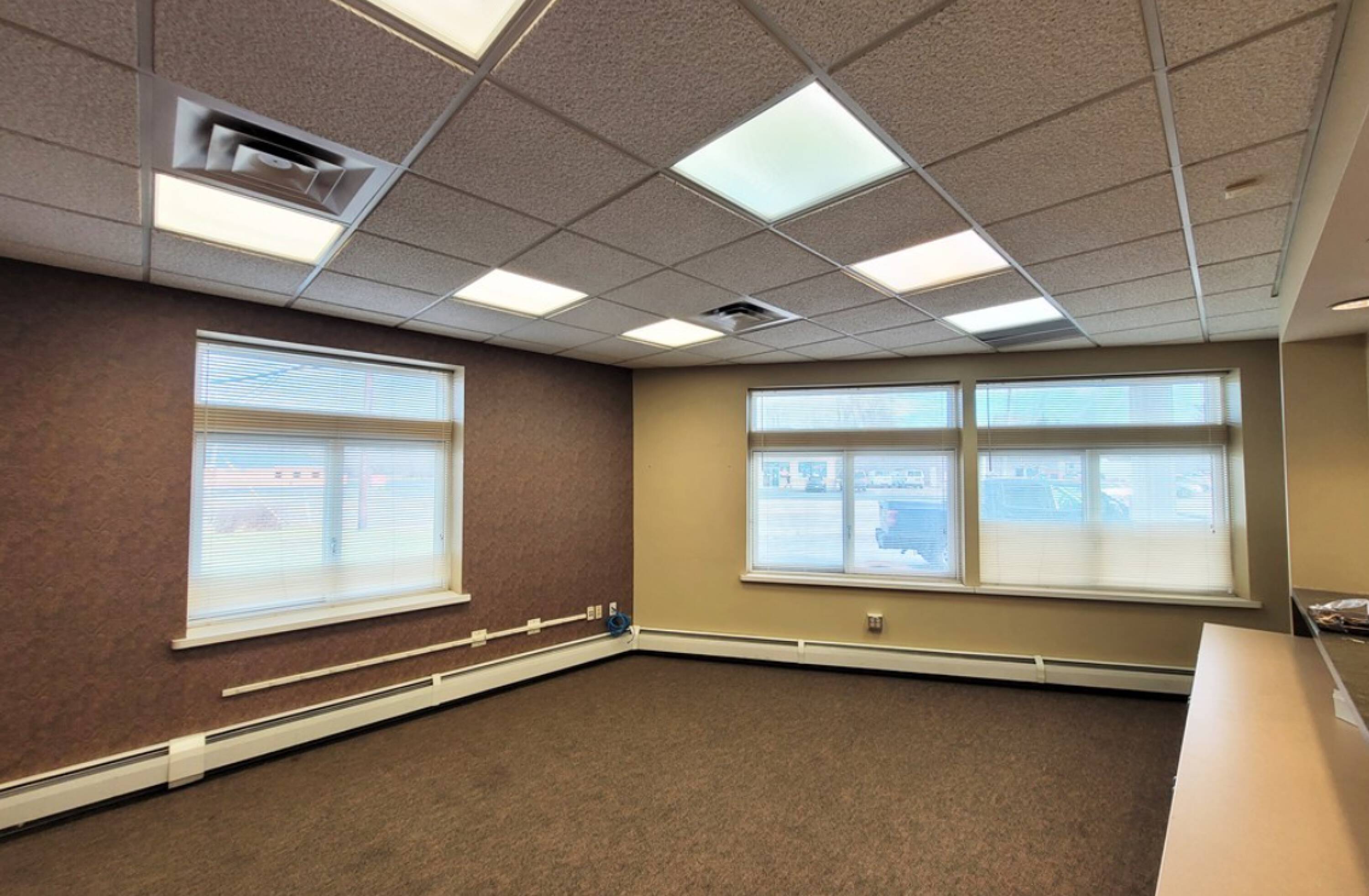 3018 Military Rd, Niagara Falls, NY 14304 | Crexi.com