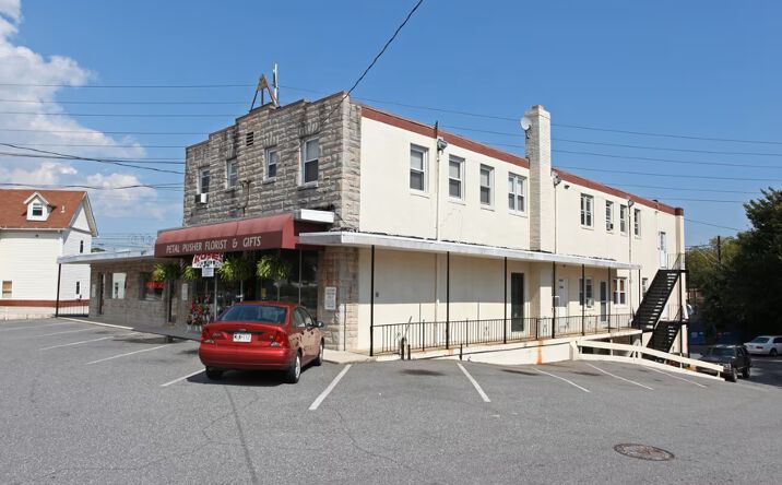 607 S Camp Meade Rd, Linthicum Heights, MD 21090 | Crexi.com