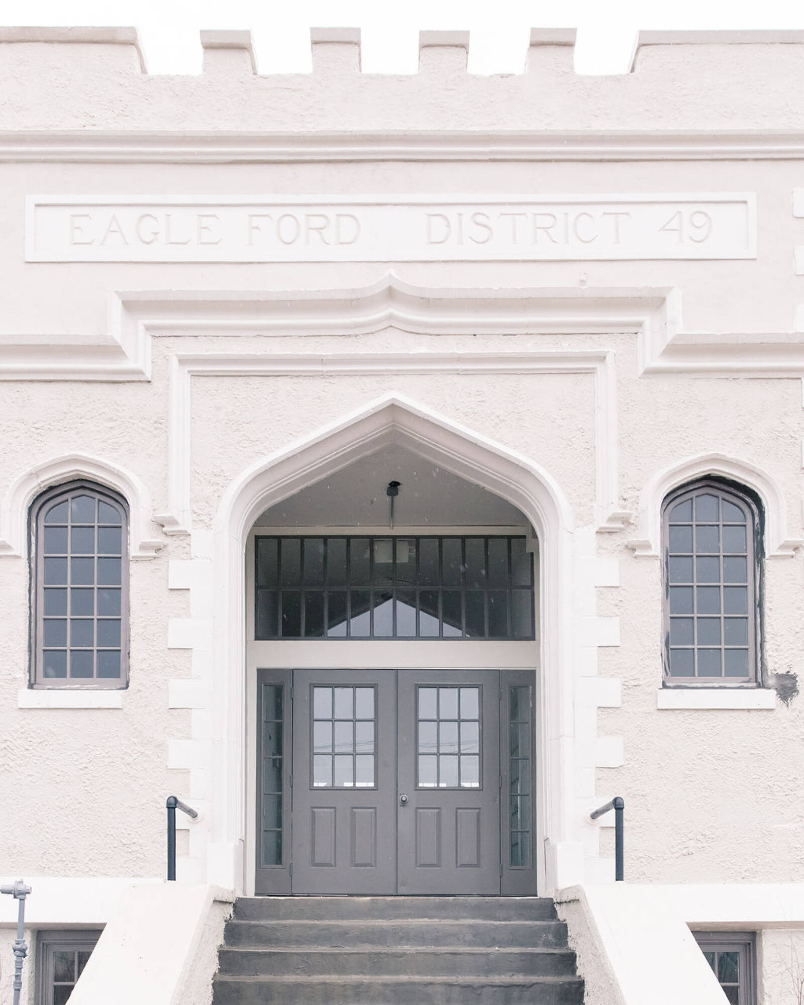 1601 Chalk Hill Rd, Dallas, TX 75211 | Crexi.com