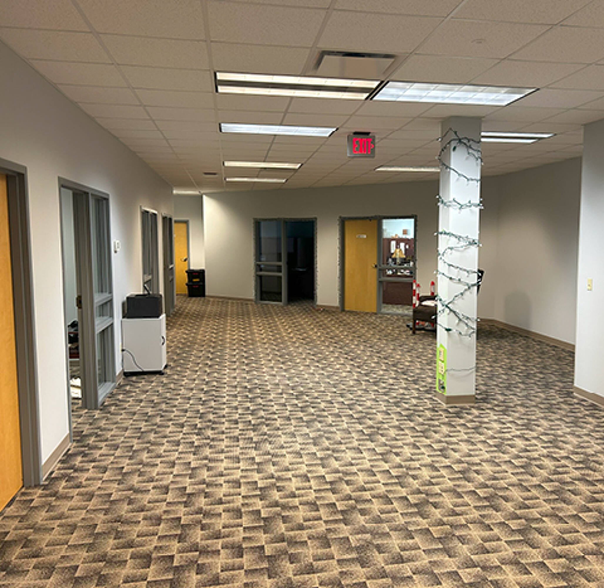 4131 S 143rd Cir, Omaha, NE 68137 | Crexi.com