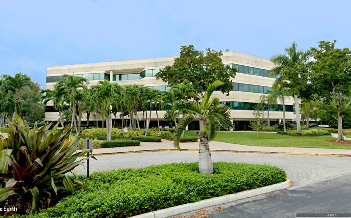 200 S Park Rd, Hollywood, FL 33021 | Crexi.com