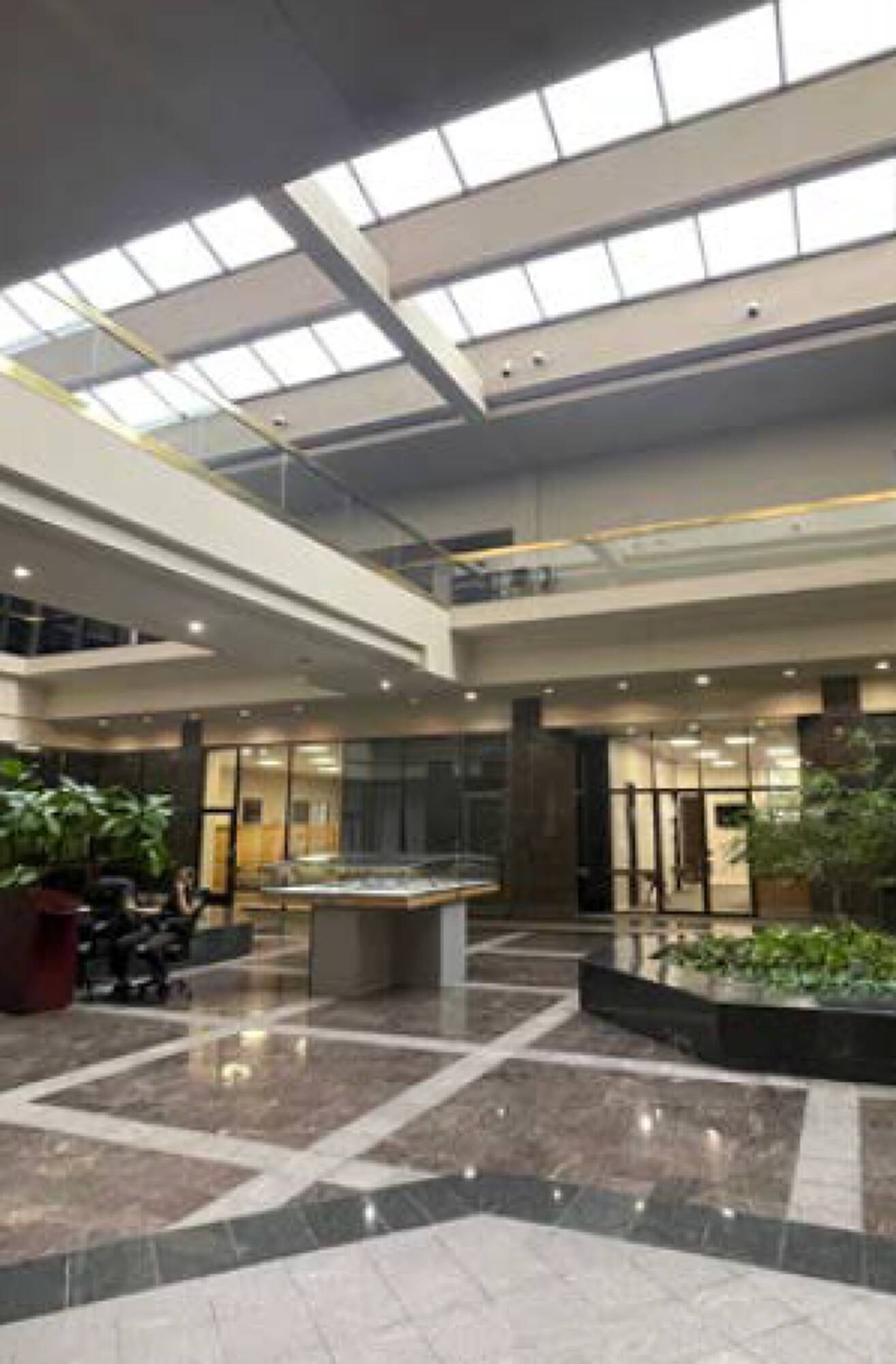 6116 N Central Expy, Dallas, TX 75206 | Crexi.com