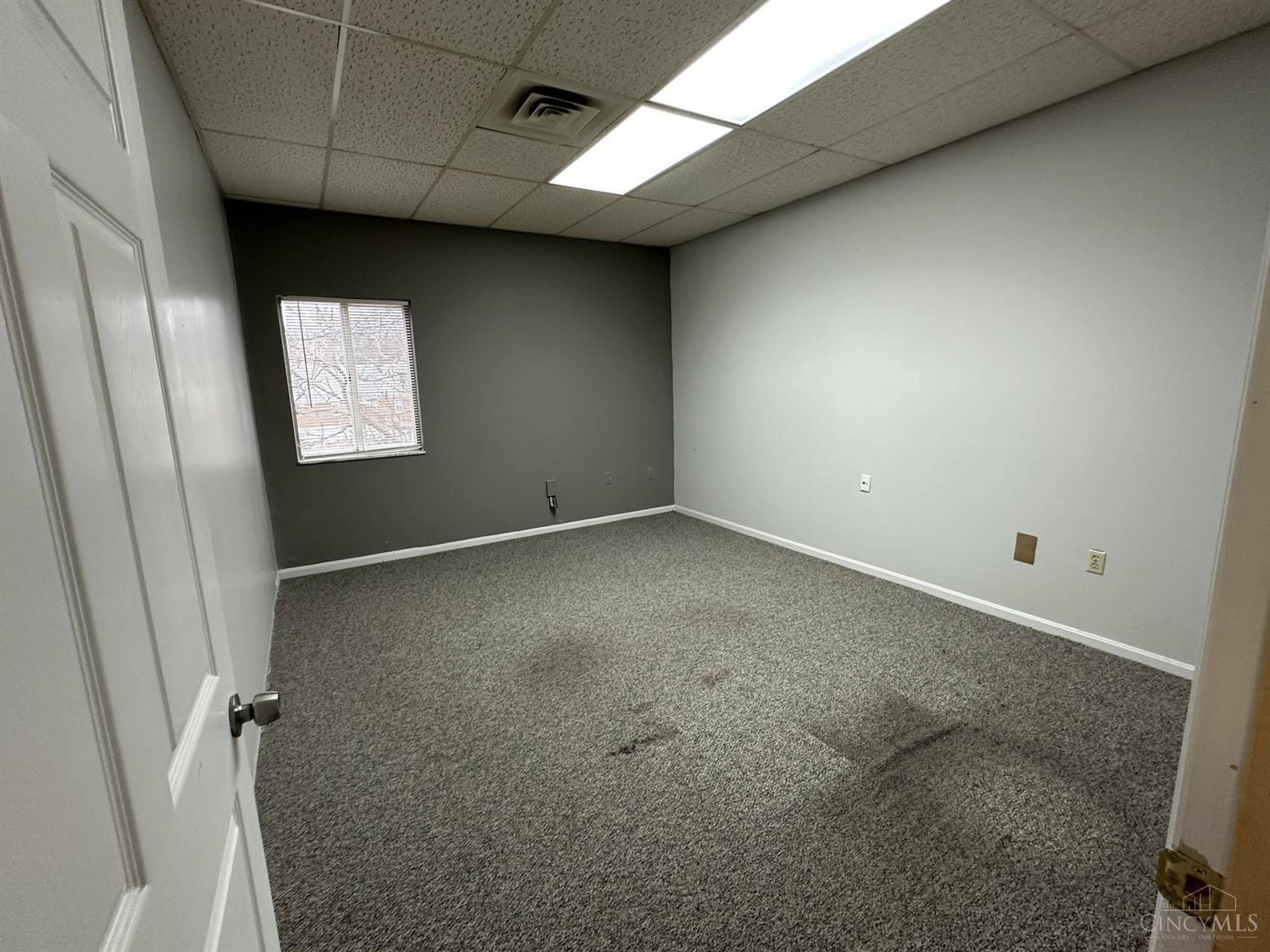 2010 Anderson Ferry Rd, Cincinnati, OH 45238 | Crexi.com