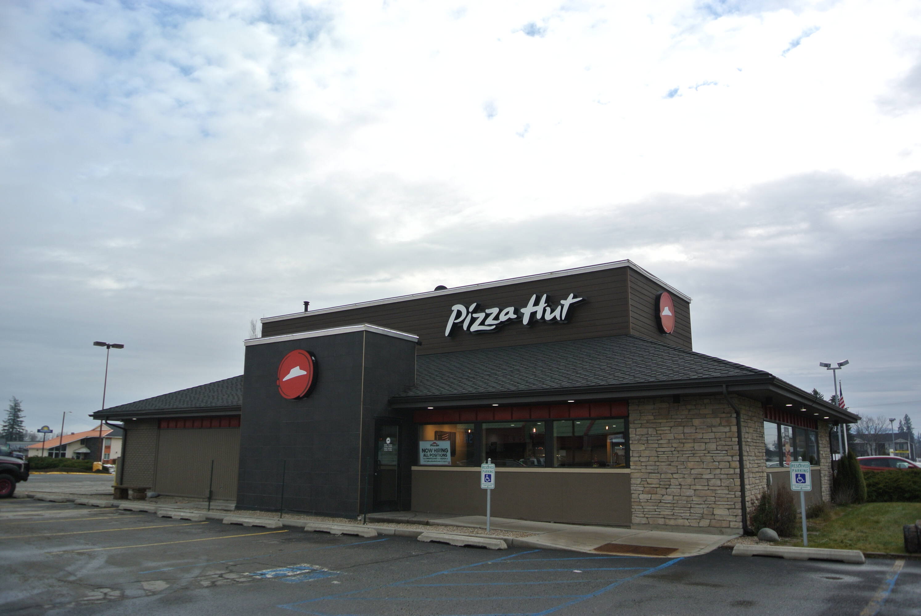 200 BONNER MALL WAY Ponderay ID 83852-9748 APN: RPP00000115601A | Crexi.com