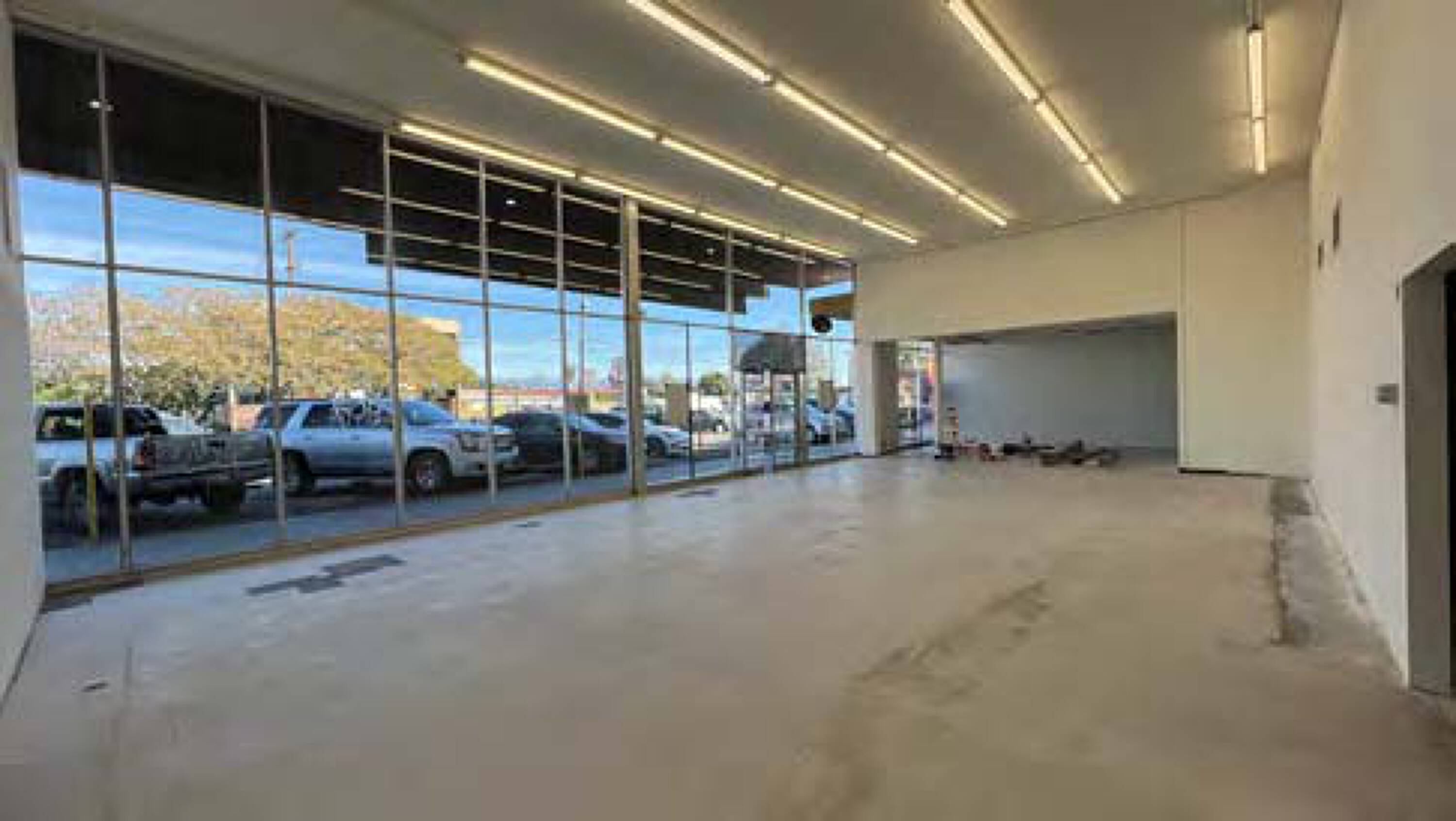 8915 Woodman Ave, Arleta, CA 91331 | Crexi.com