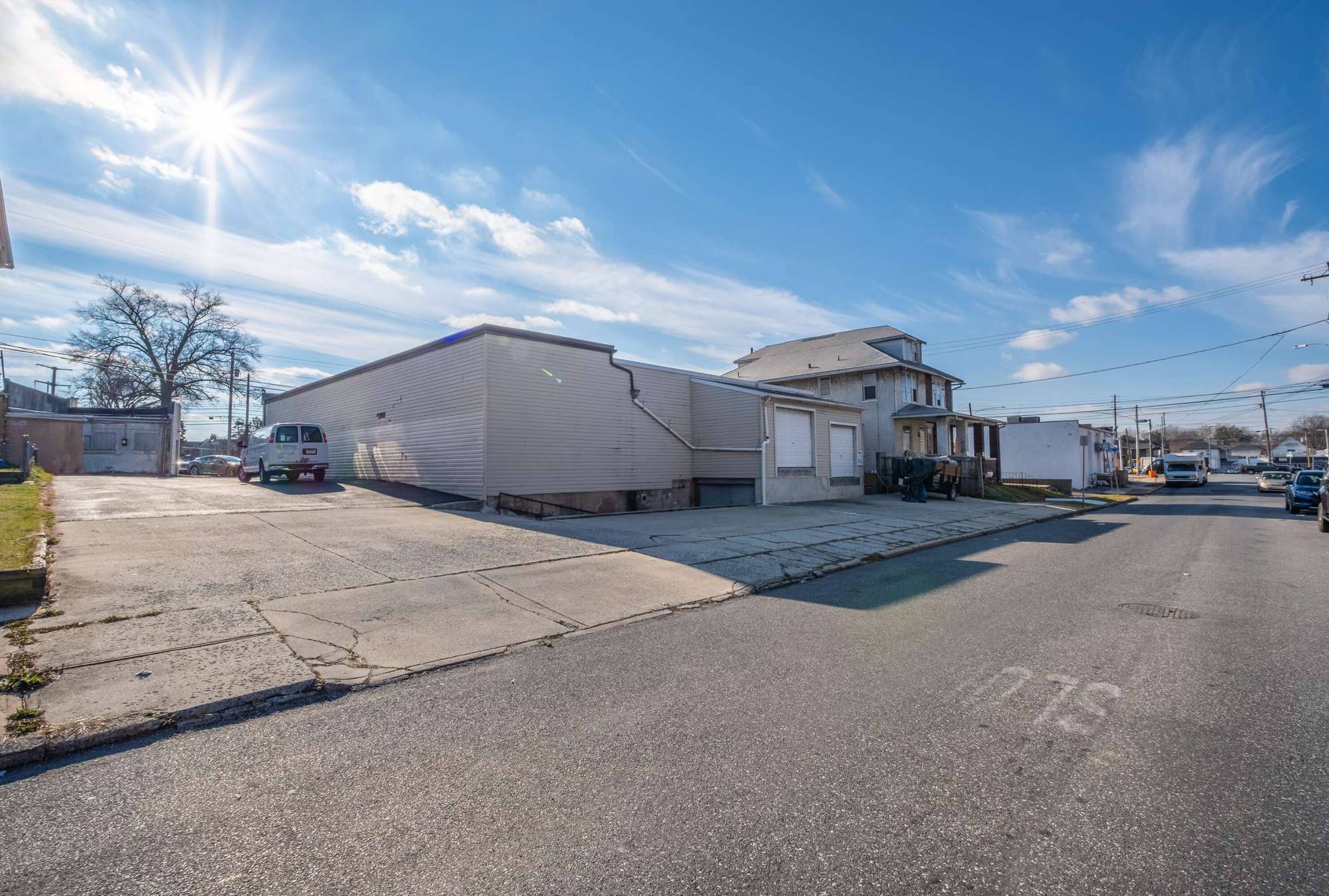 1915 PAXTON ST Harrisburg PA 17104-2954 APN: 01-005-010 | Crexi.com