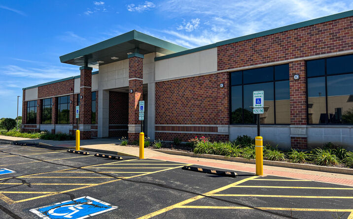 6958 Spring Creek Rd, Rockford, IL 61114 | Crexi.com