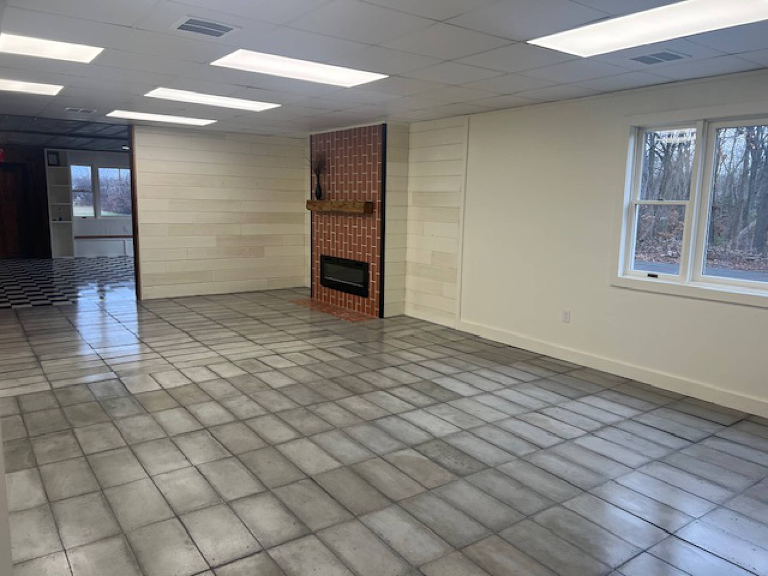 1365 Mountain Rd, Suffield, CT 06093 | Crexi.com