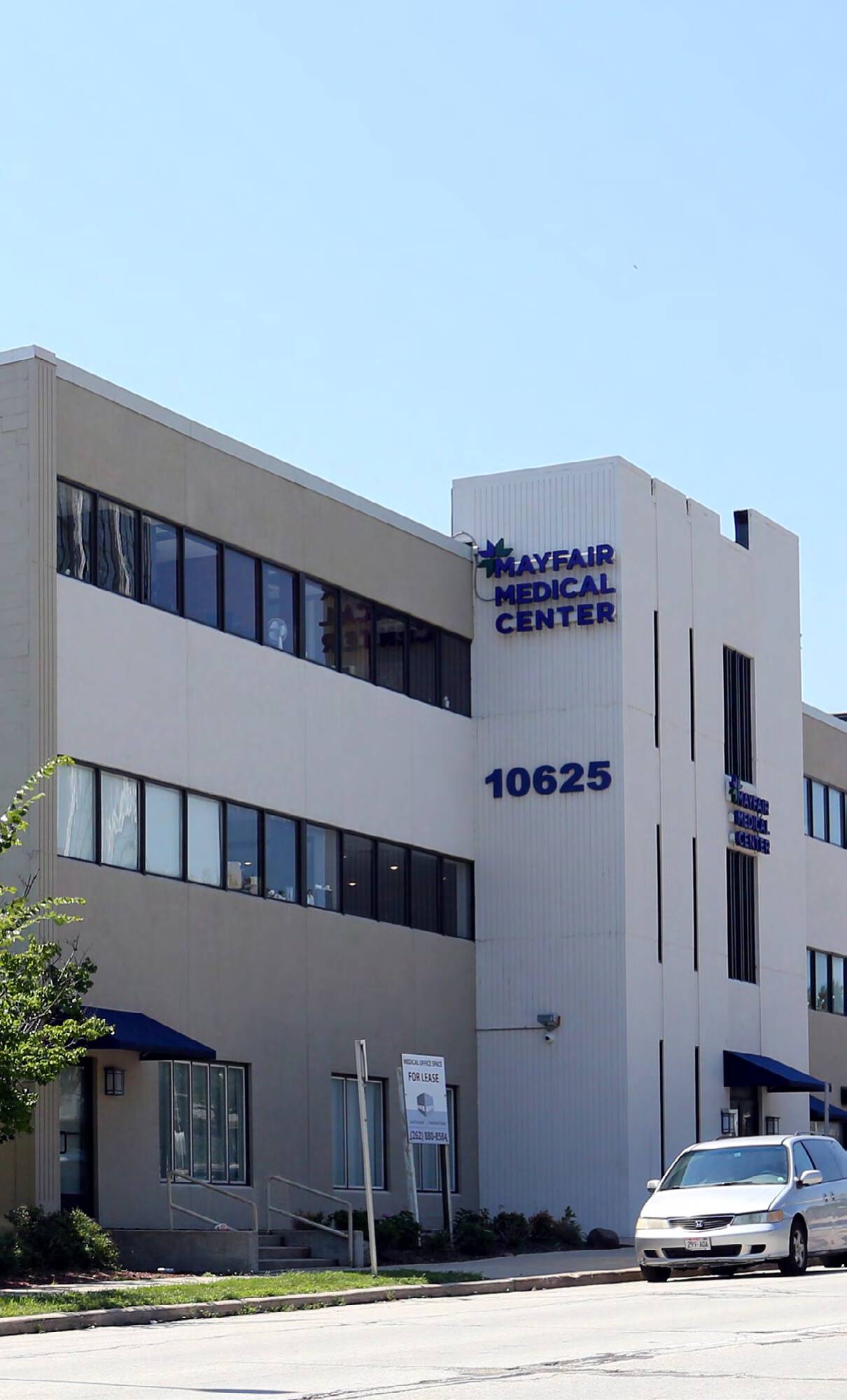 10625 W North Ave, Wauwatosa, WI 53226 | Crexi.com