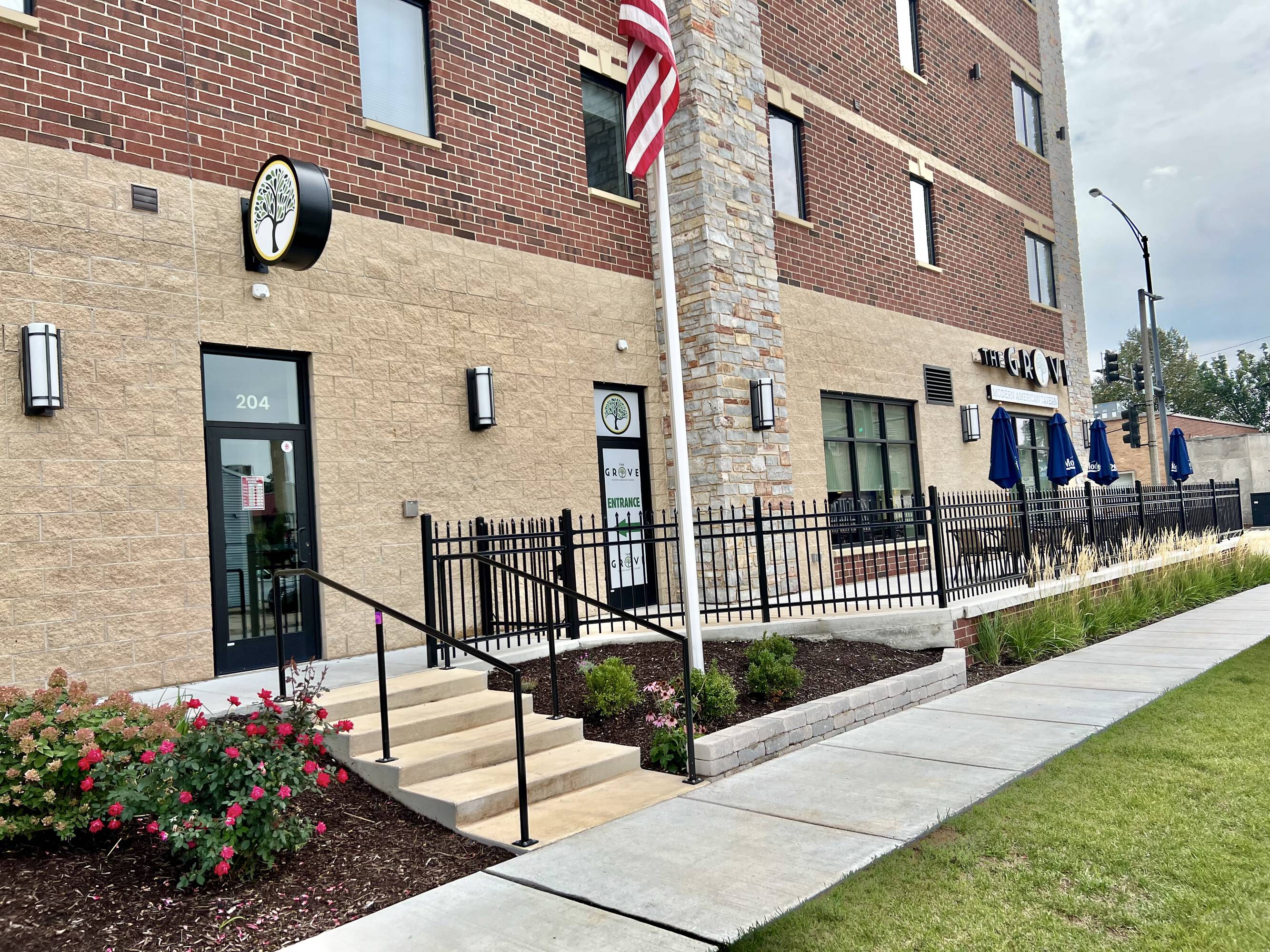 204 N 4th St, DeKalb, IL 60115 | Crexi.com