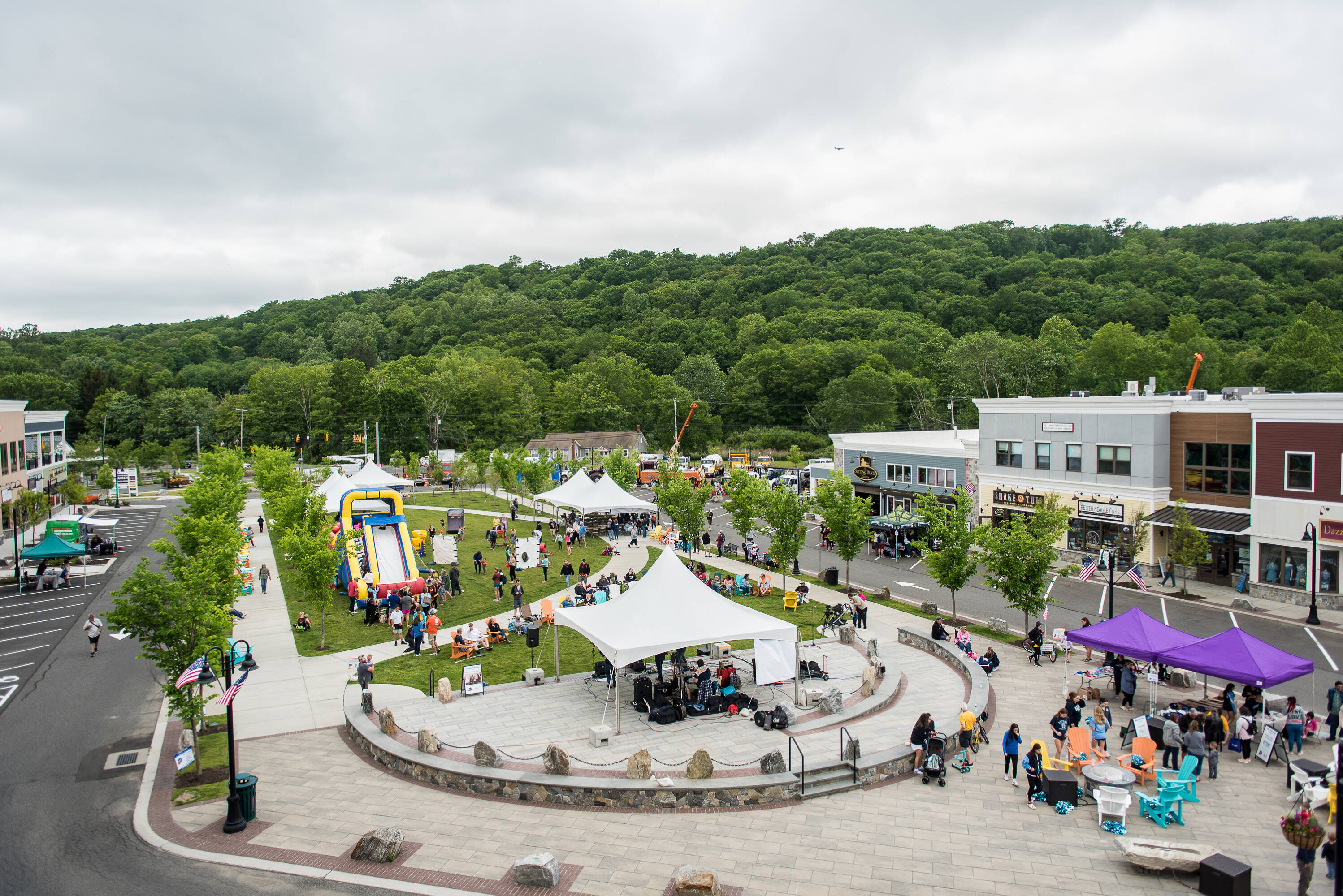 300 Oxford Rd, Oxford, CT 06478 | Crexi.com