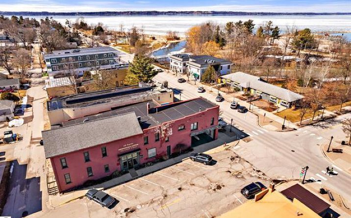 201 River St, Elk Rapids, MI 49629 | Crexi.com