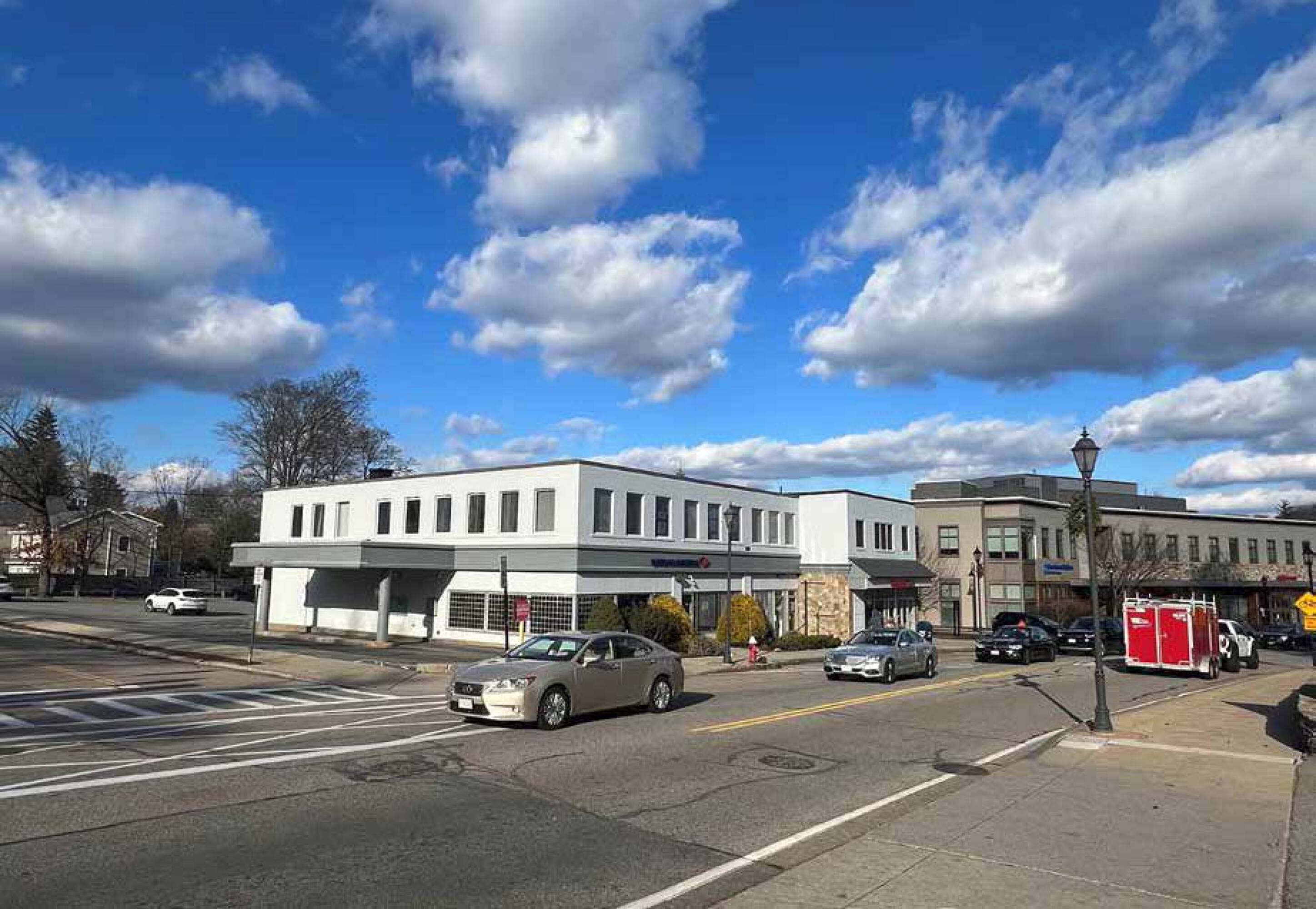 29-35 Washington St, Wellesley, MA 02481 | Crexi.com