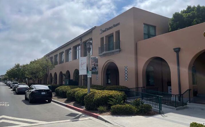 Lease Commercial Real Estate, Property and Buildings | Crexi.com