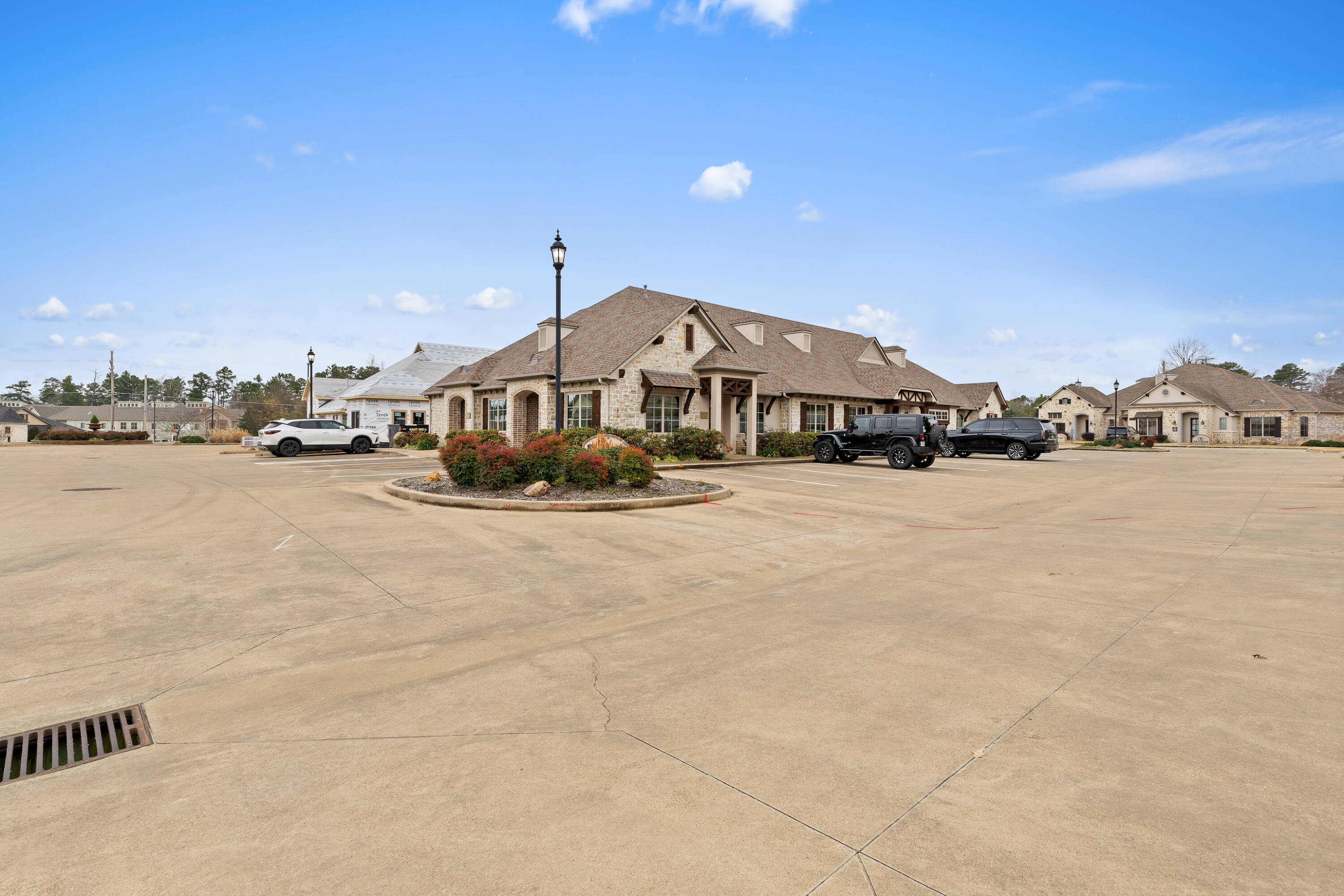 2393 H G Mosley Pkwy, Longview, TX 75604 | Crexi.com