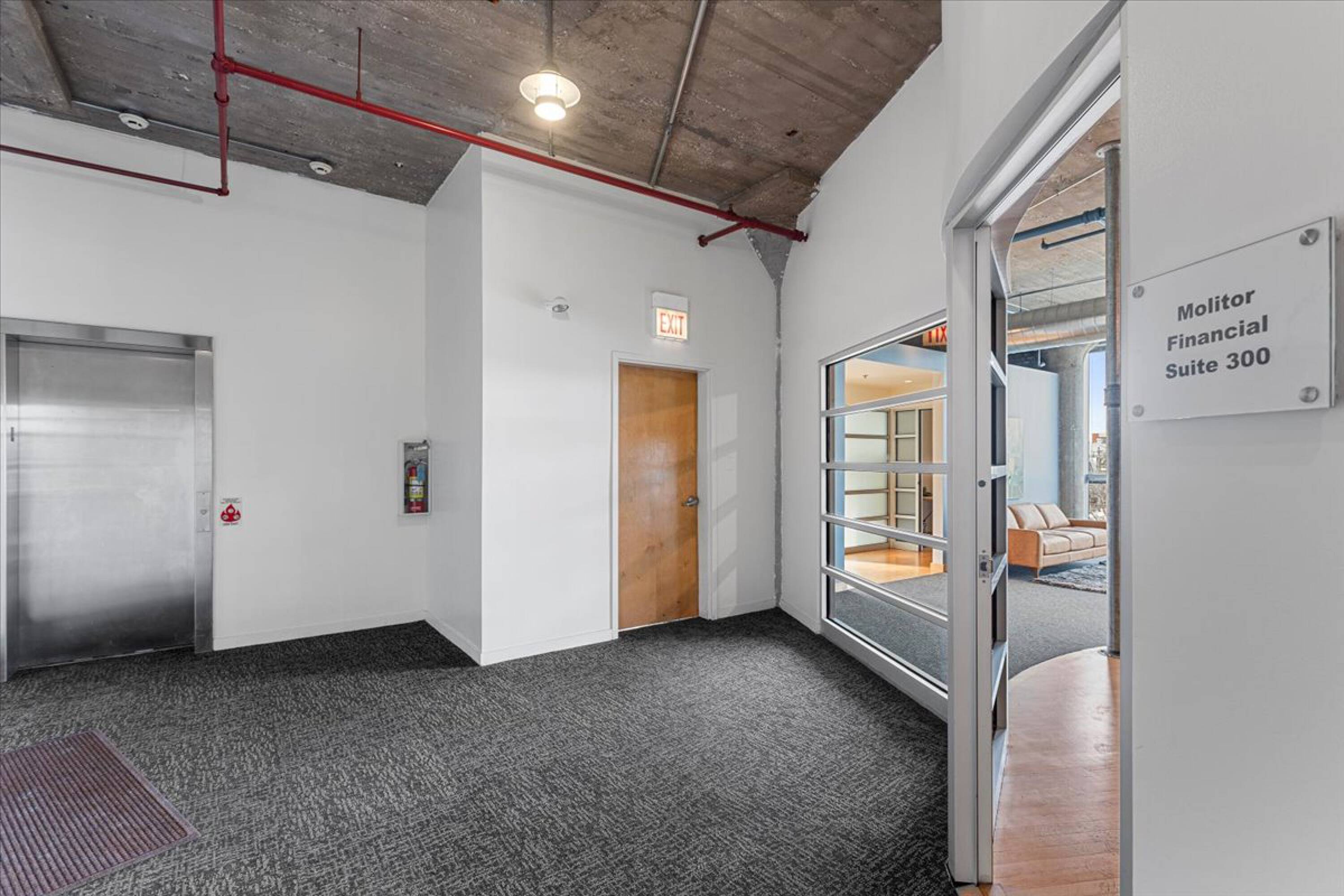 4619 N Ravenswood Ave, Chicago, IL 60640 | Crexi.com