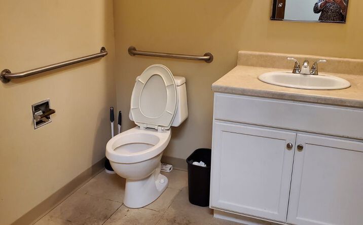 4266 Kellway Cir, Addison, TX 75001 | Crexi.com