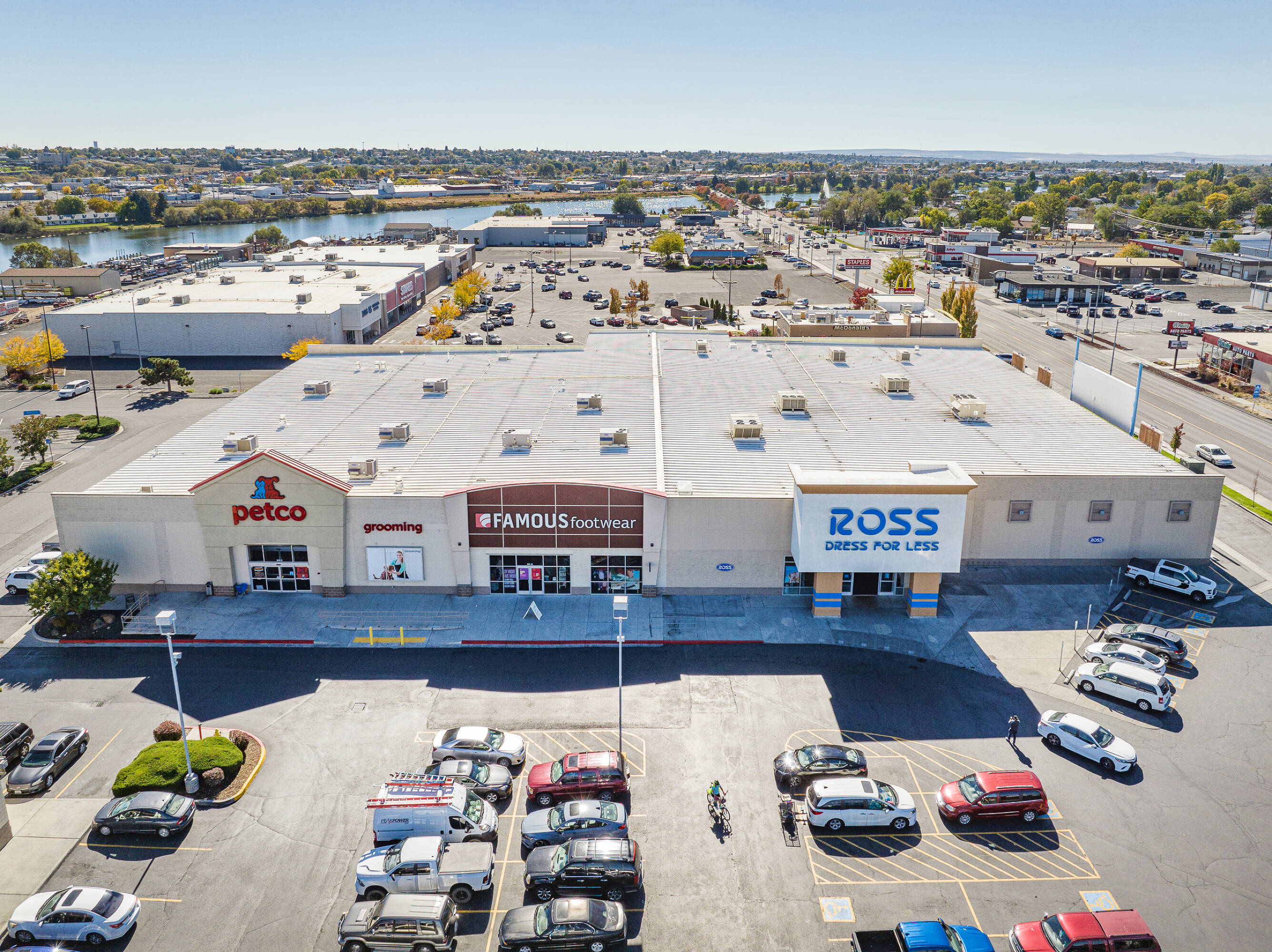 911 N Stratford Rd, Moses Lake, WA 98837 | Crexi.com