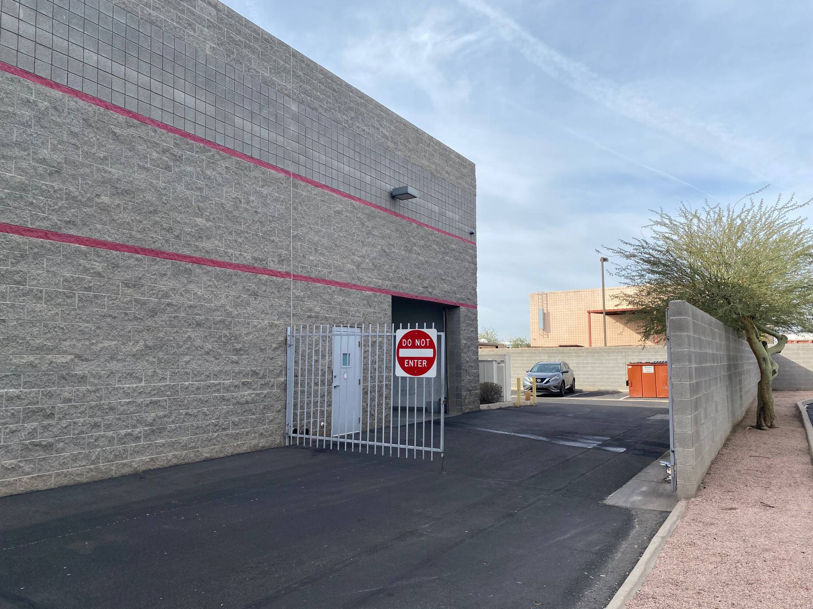 318 S River Dr, Tempe, AZ 85281 | Crexi.com