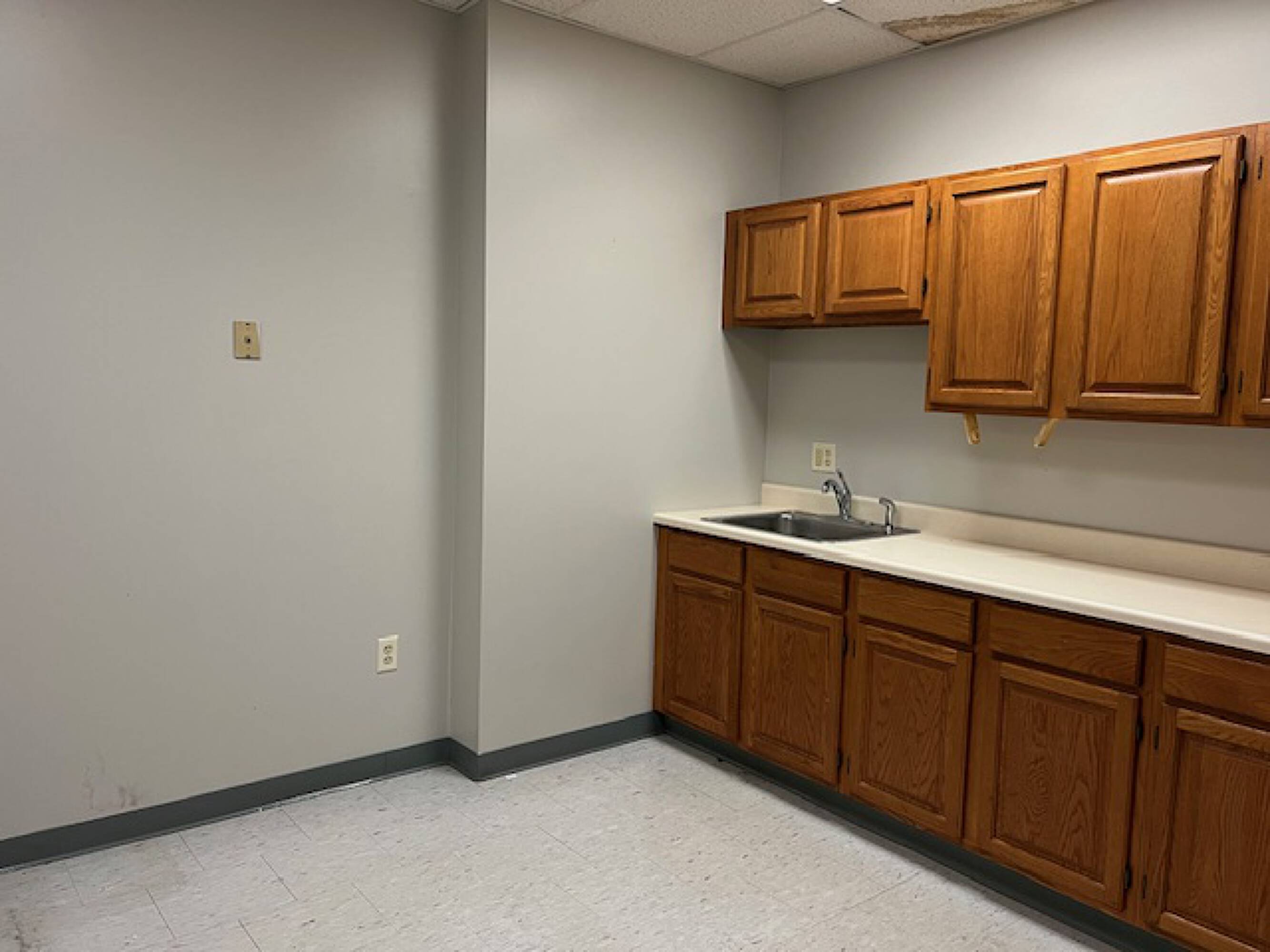 1500 N Wayne St, Angola, IN 46703 | Crexi.com