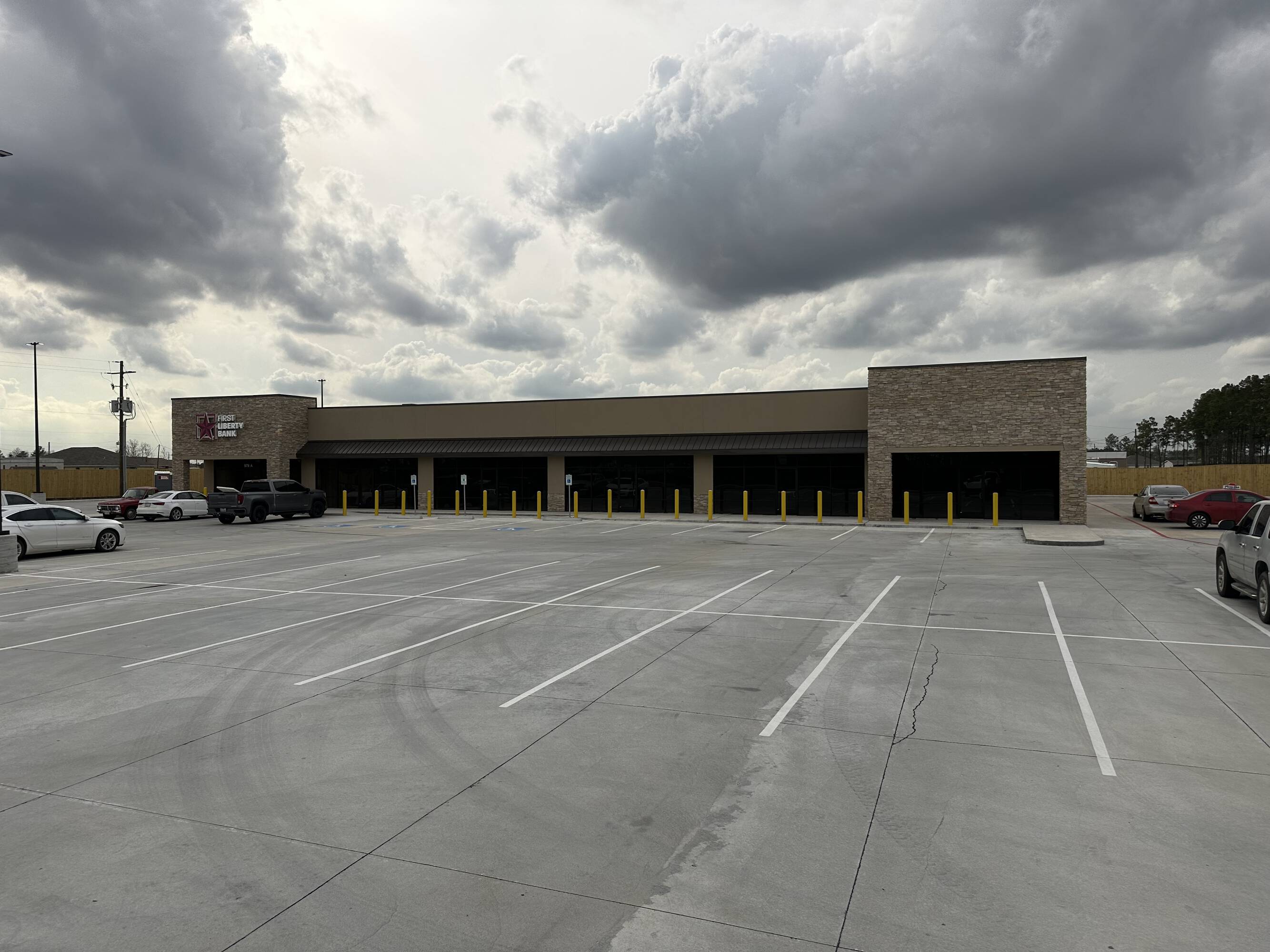 1075 County Rd 5270, Cleveland, TX 77327 | Crexi.com