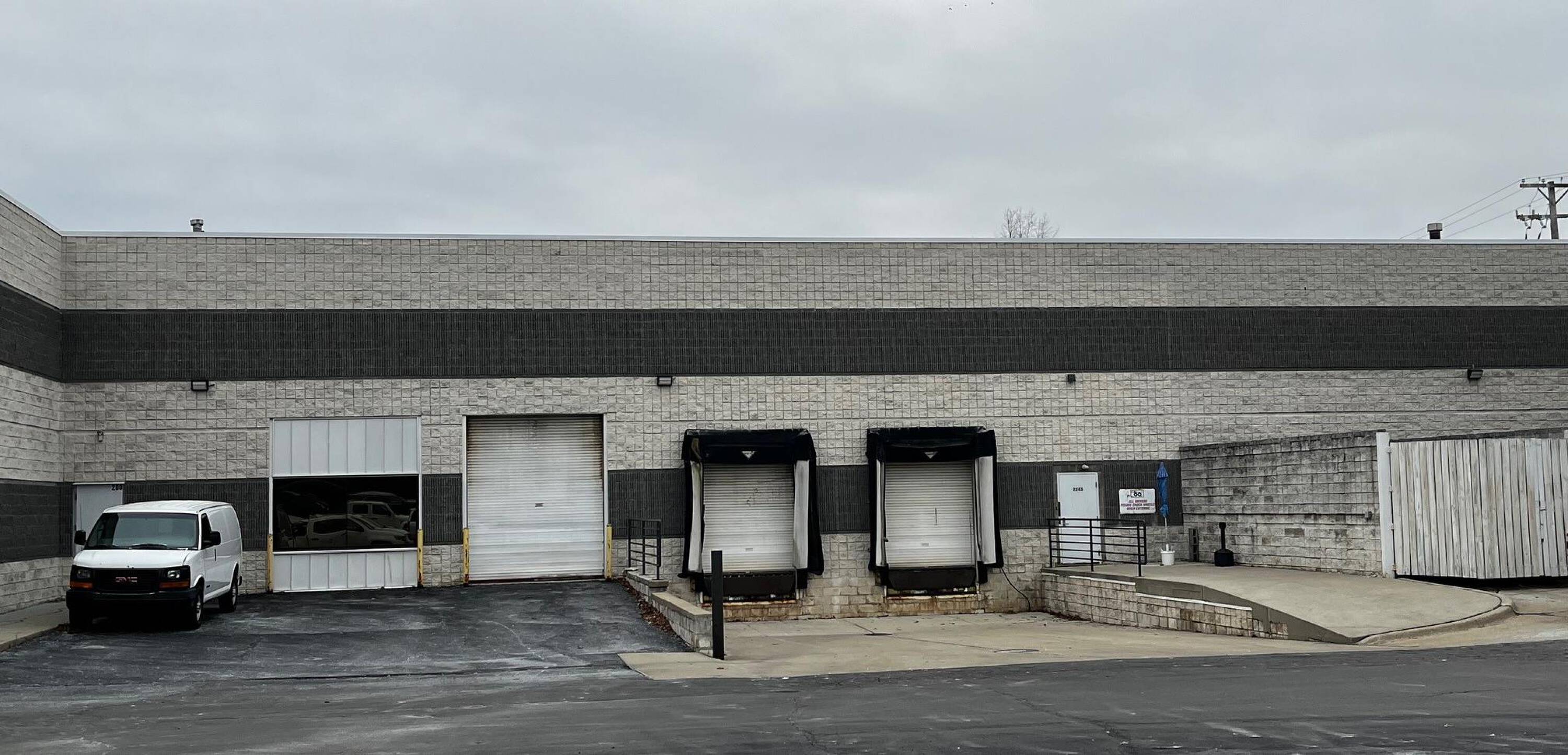 2285 FRANKLIN RD STE 150 Bloomfield Hills MI 48302-0364 APN: 1904351046 ...