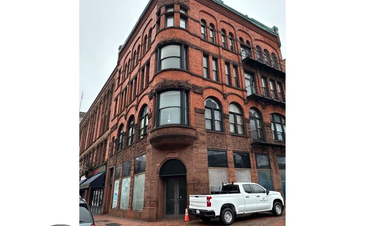 1252 Main St, Springfield, MA 01103 | Crexi.com