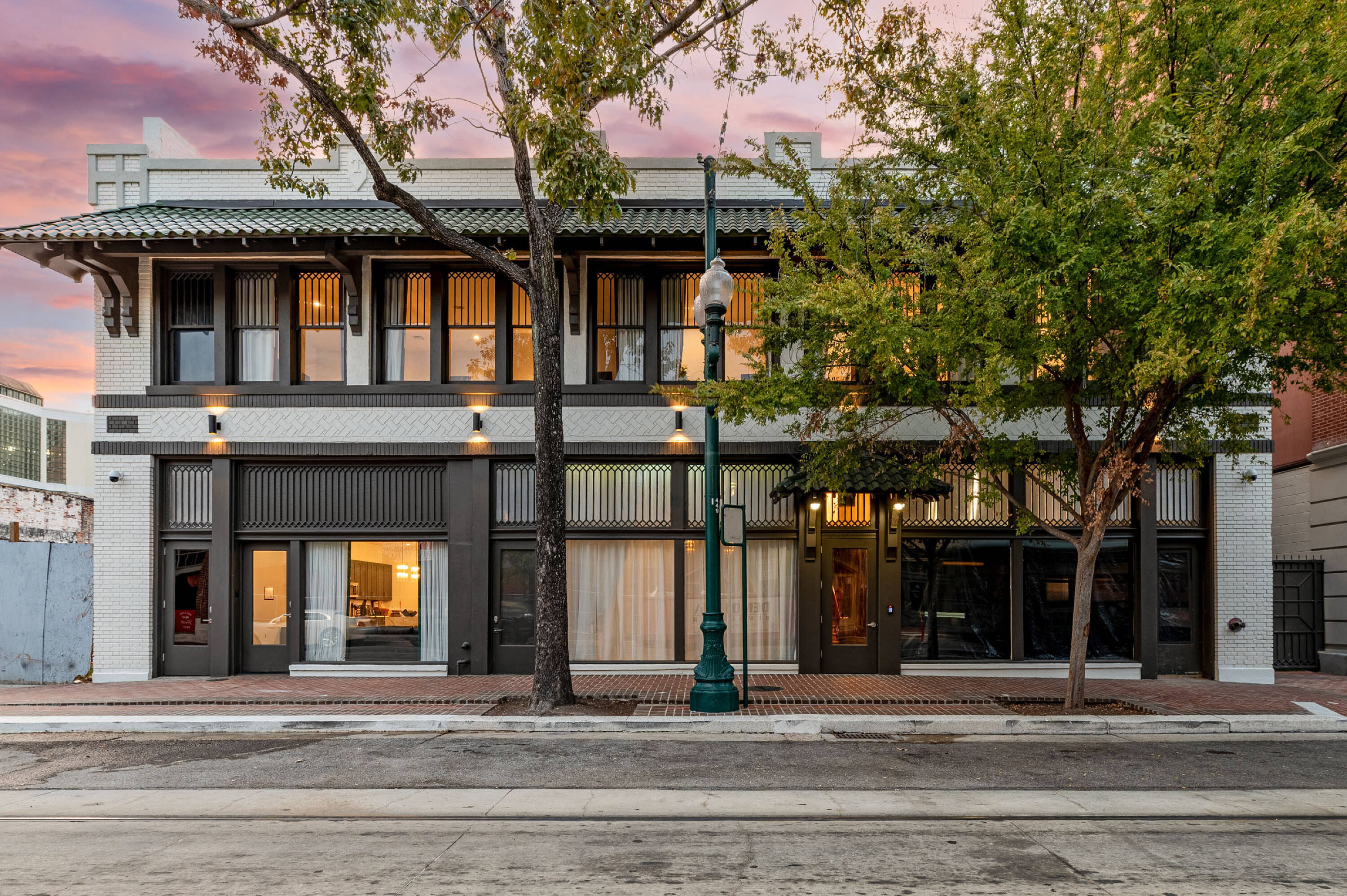 747 St Charles Ave, New Orleans, LA 70130 | Crexi.com