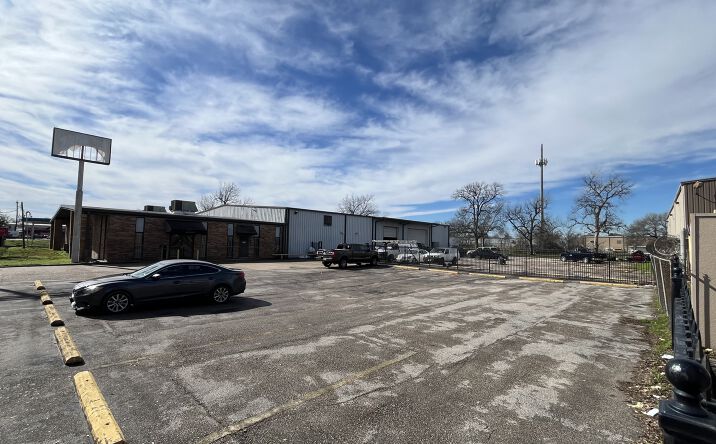 4411 Airline Dr, Houston, TX 77022 | Crexi.com