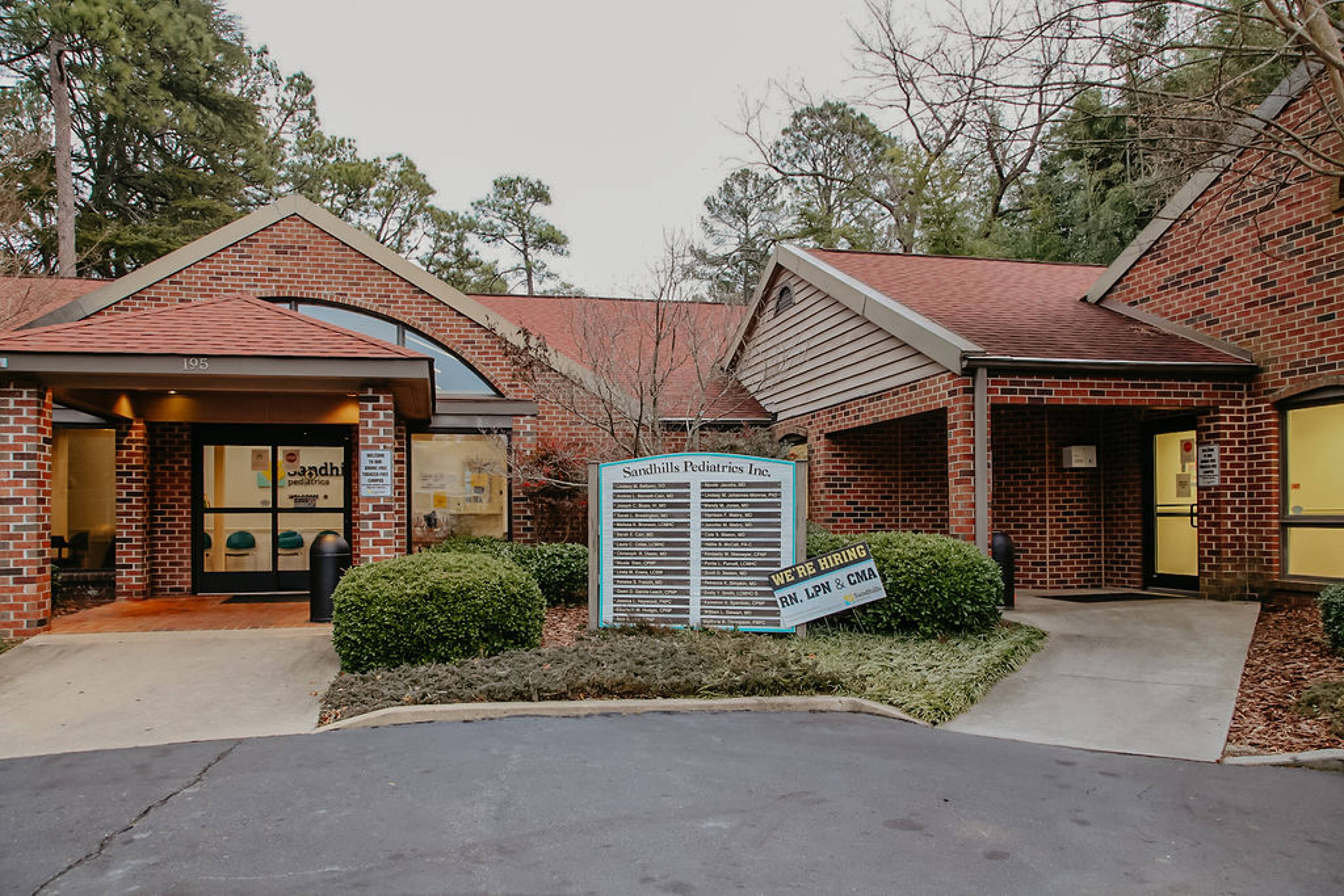 195 W Illinois Ave, Southern Pines, NC 28387 | Crexi.com